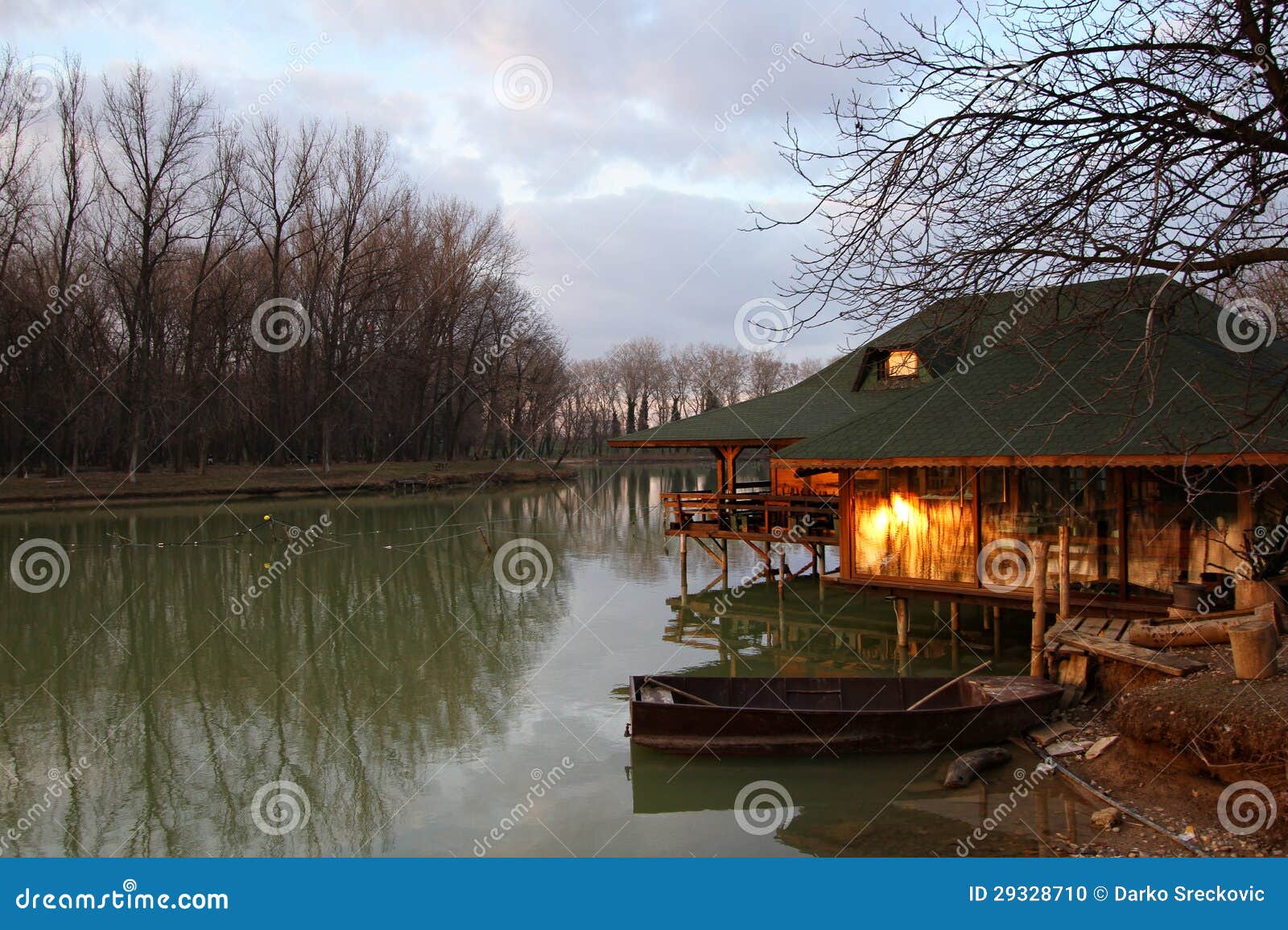 Restaurant on the lake stock photo. Image of lunch, natural - 29328710