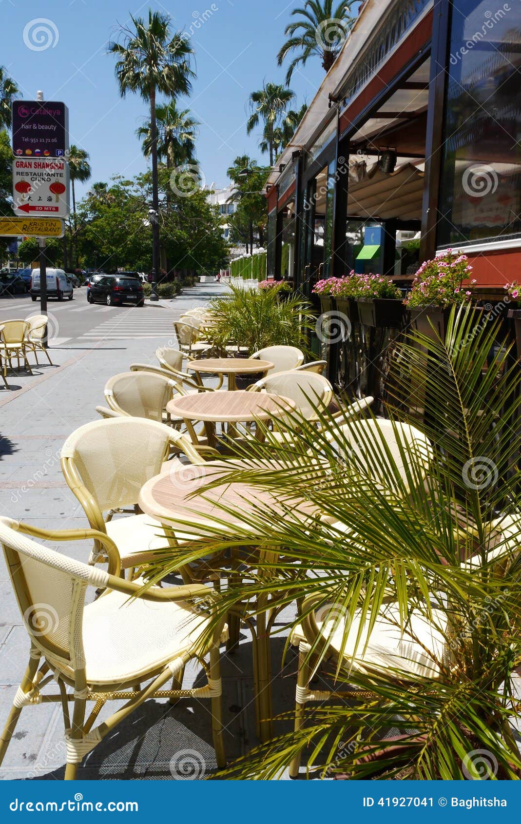 Restaurant in Marbella editorial photo. Image of travel - 41927041