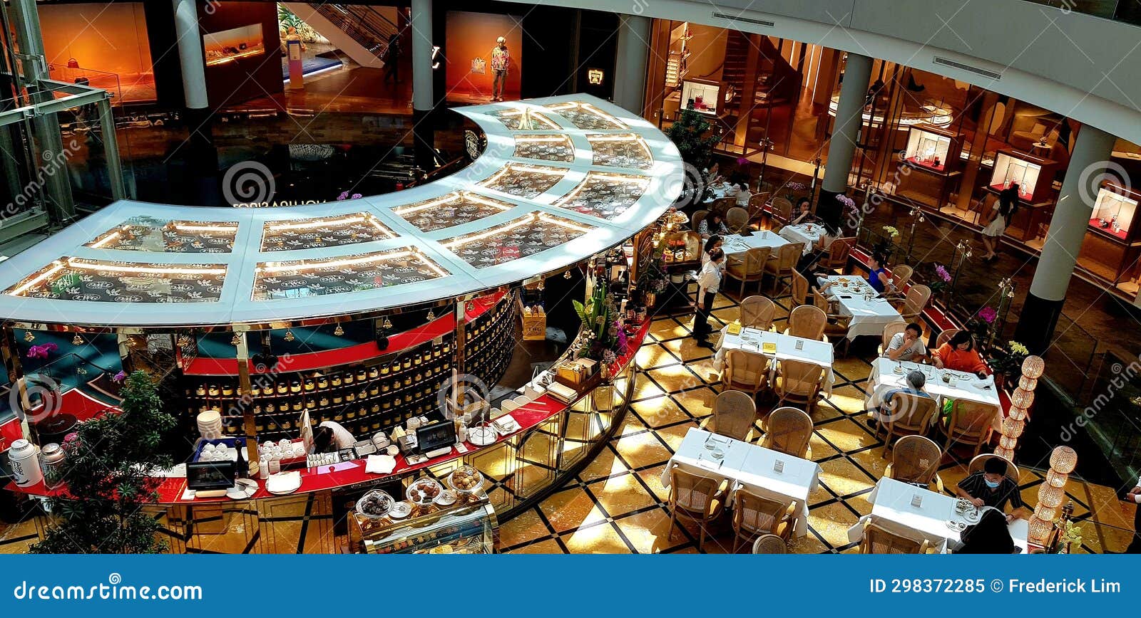 Restaurant at Marina Bay Sands in Singapore Editorial Image - Image of ...