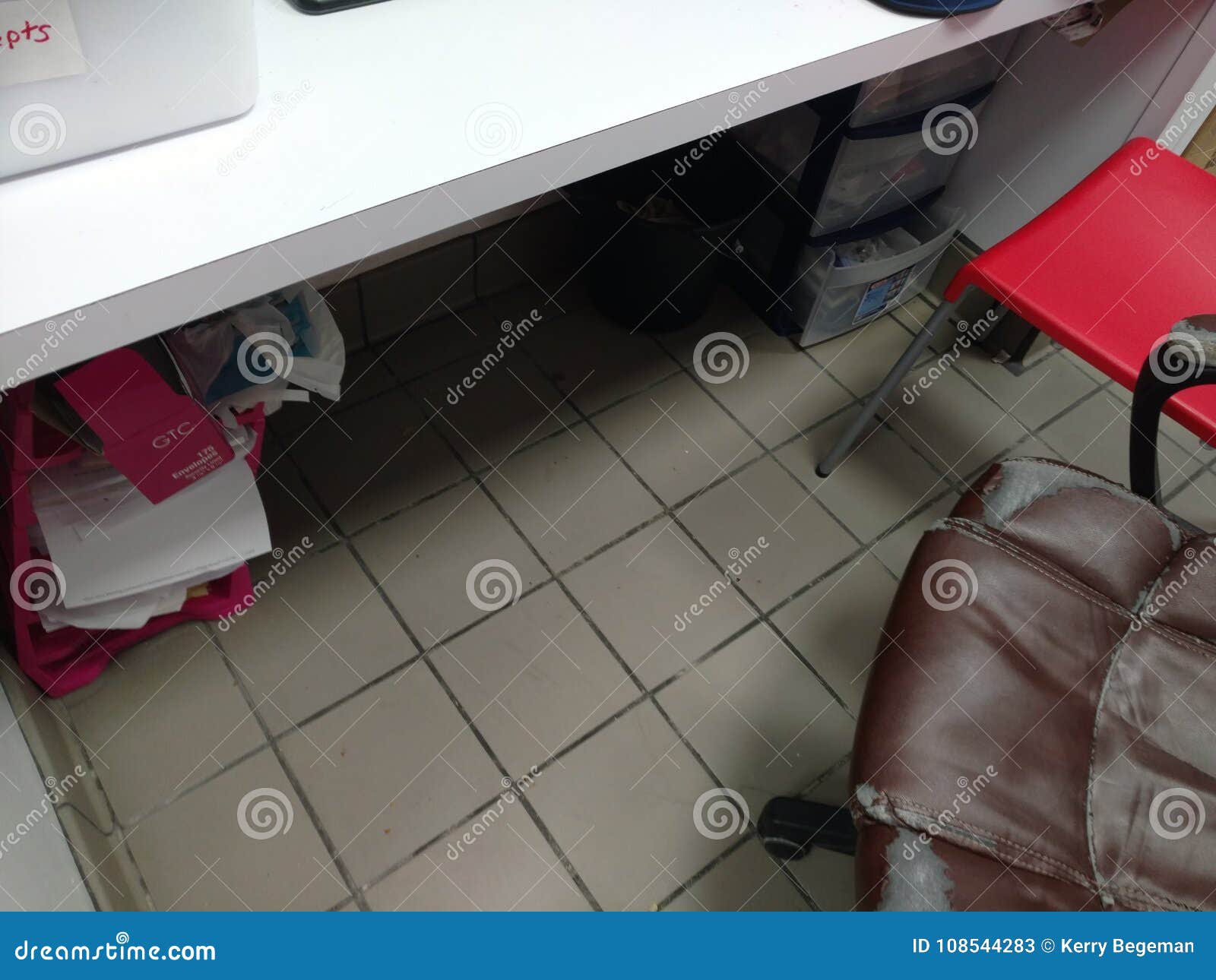 Restaurant office editorial stock photo. Image of desk - 108544283