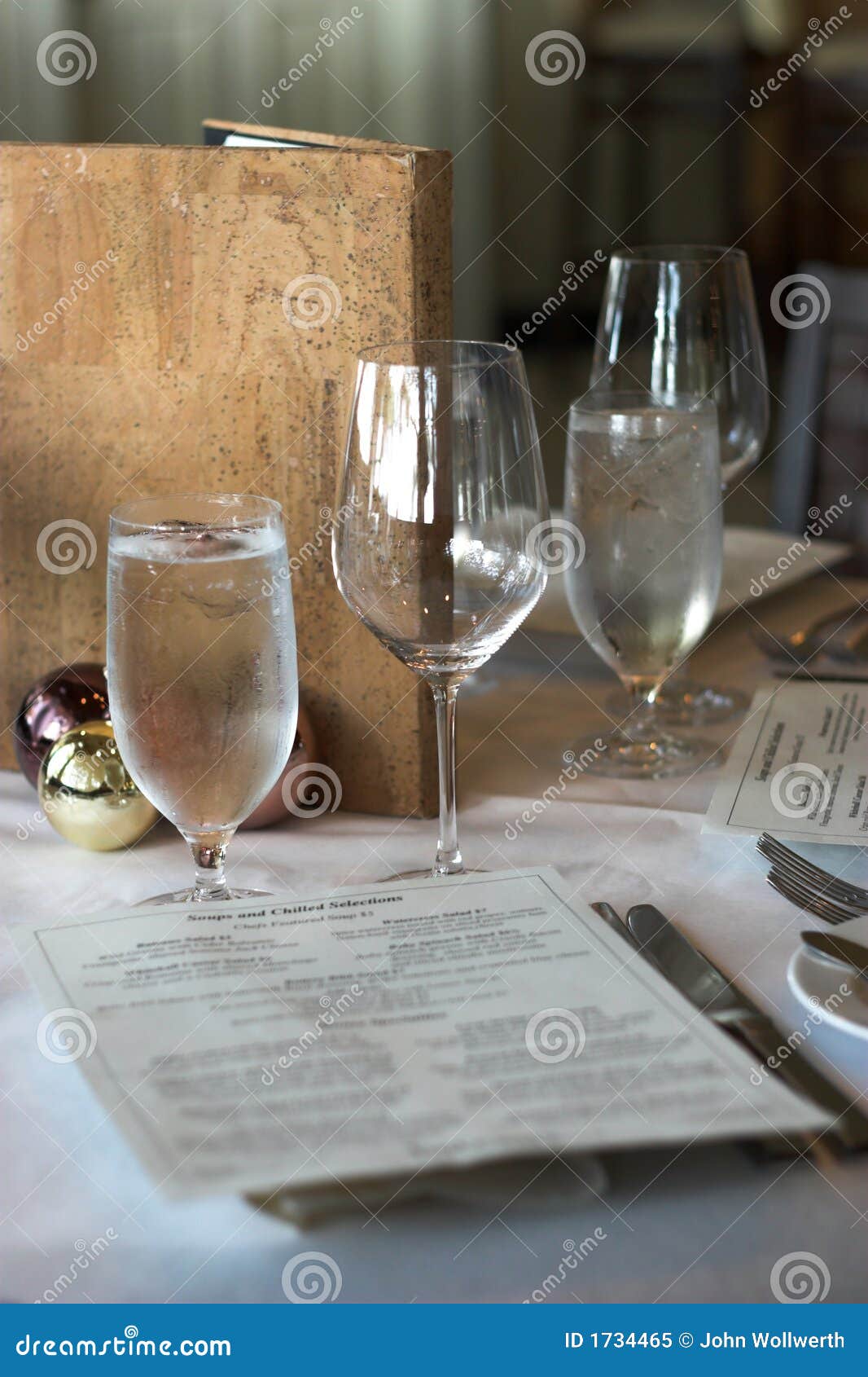 Restaurant place setting stock image. Image of place, plate - 1734465