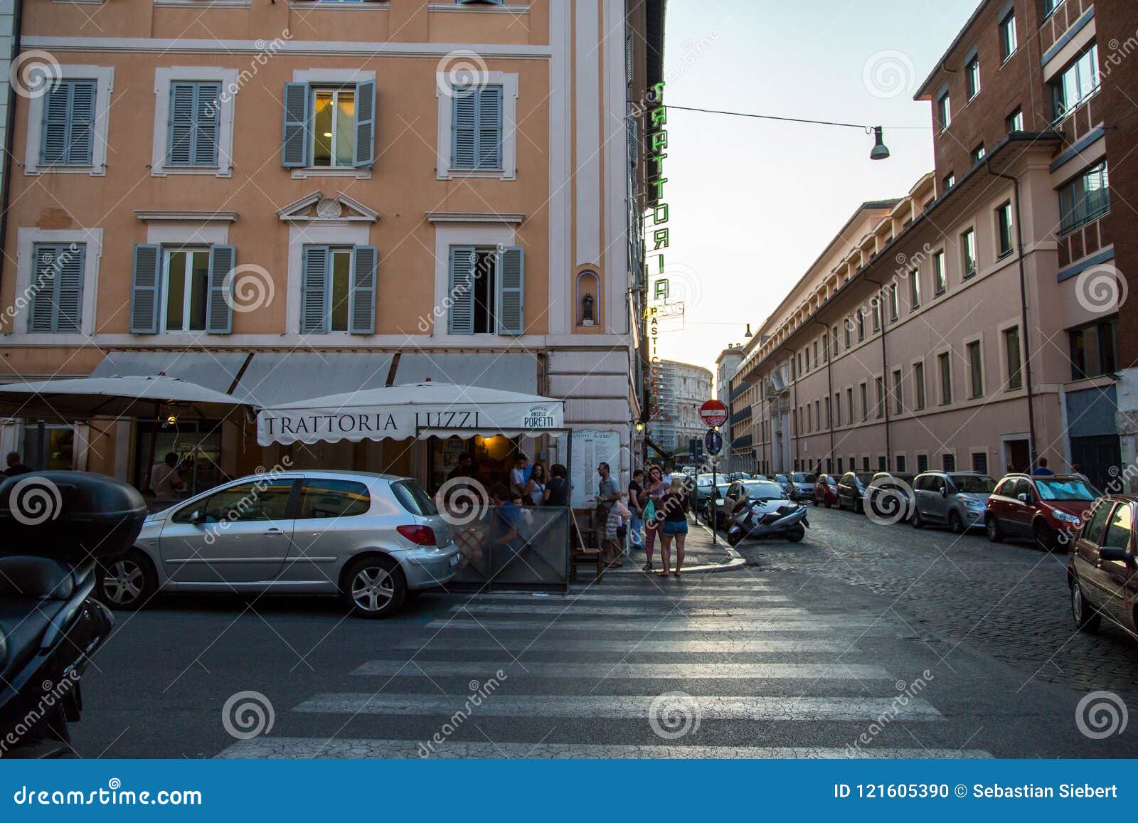 Restaurant in Rome editorial image. Image of pasta, italy - 121605390