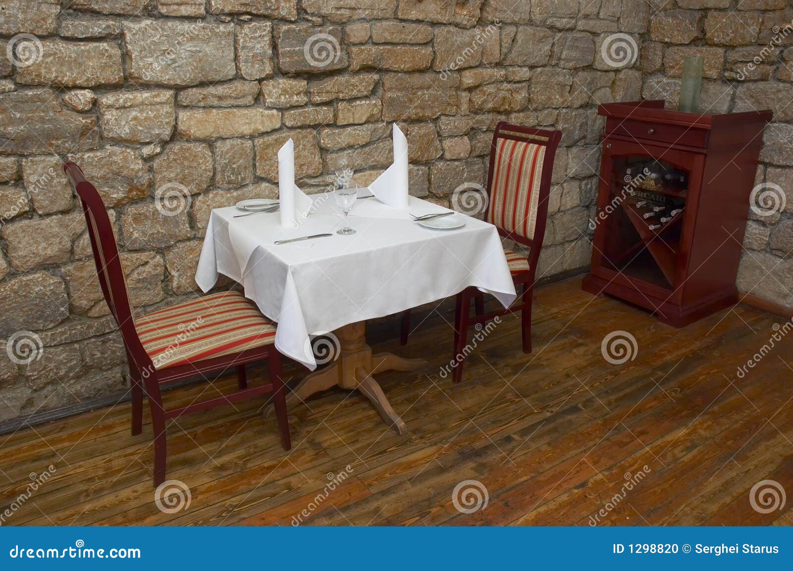 Restaurant Table Picture. Image: 1298820