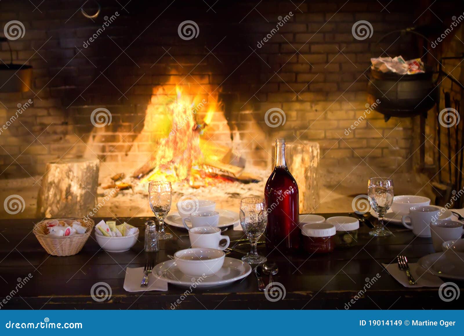 Restaurant Table in Front Fire. Editorial Stock Image - Image of trunk ...