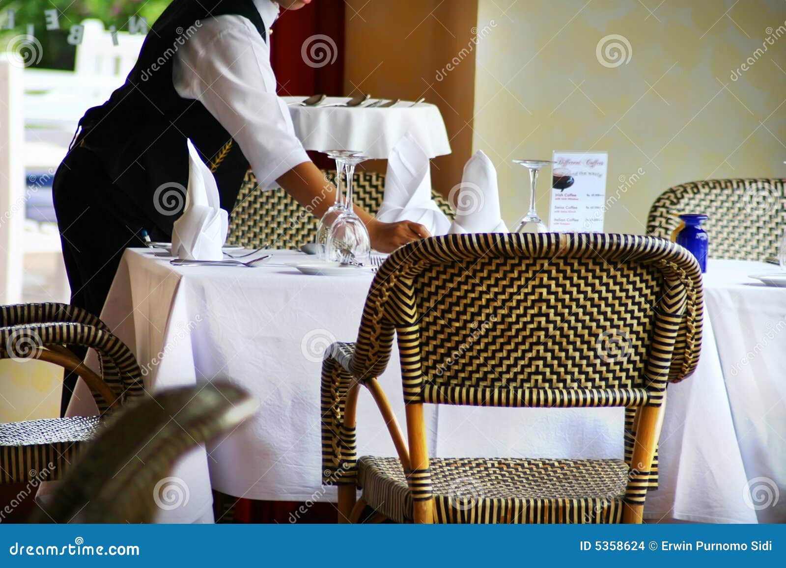 Restaurant table manner stock photo. Image of restaurante - 5358624