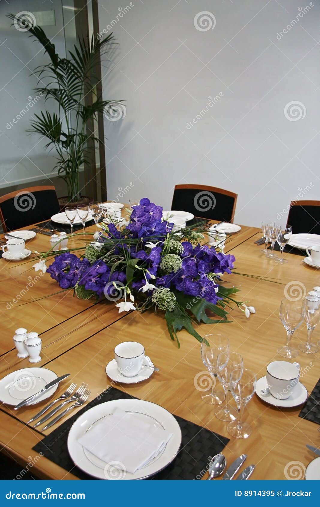 Restaurant Table Setup with Cut Flowers Stock Image - Image of flowers ...