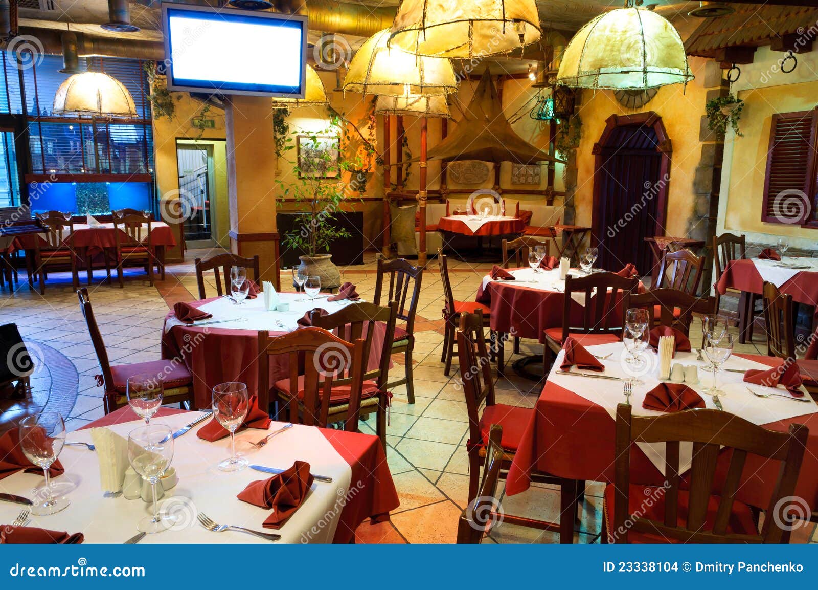 Restaurante italiano foto de archivo. Imagen de italiano - 23338104