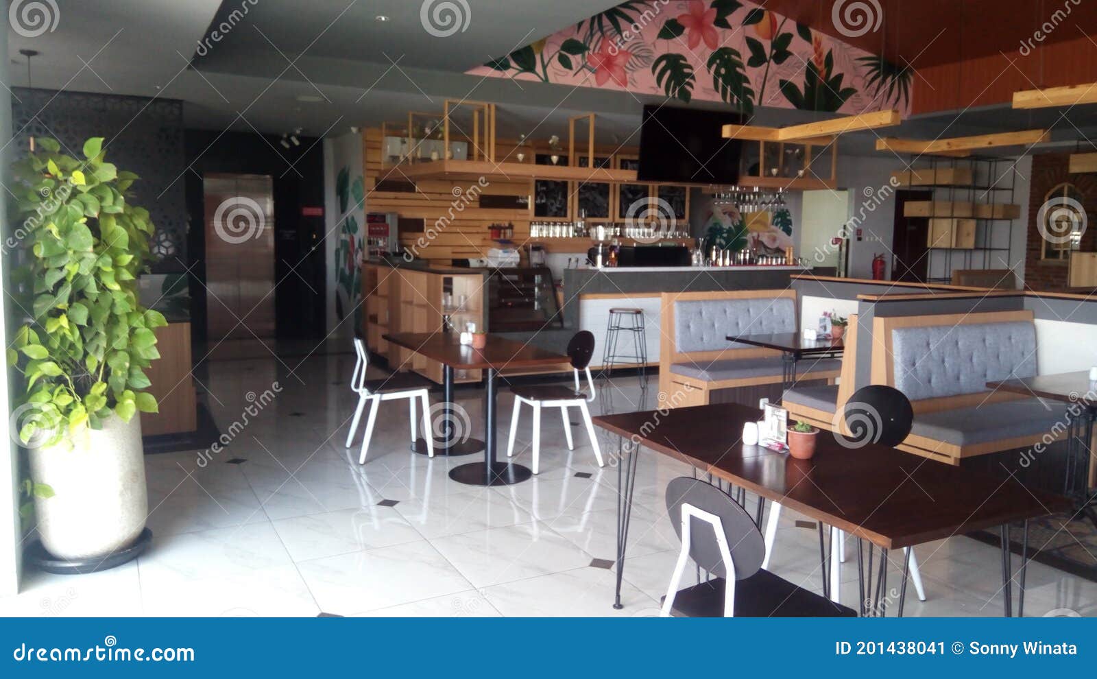 Restorant Inside Cordela Inn Sidoarjo Editorial Photo - Image of home ...