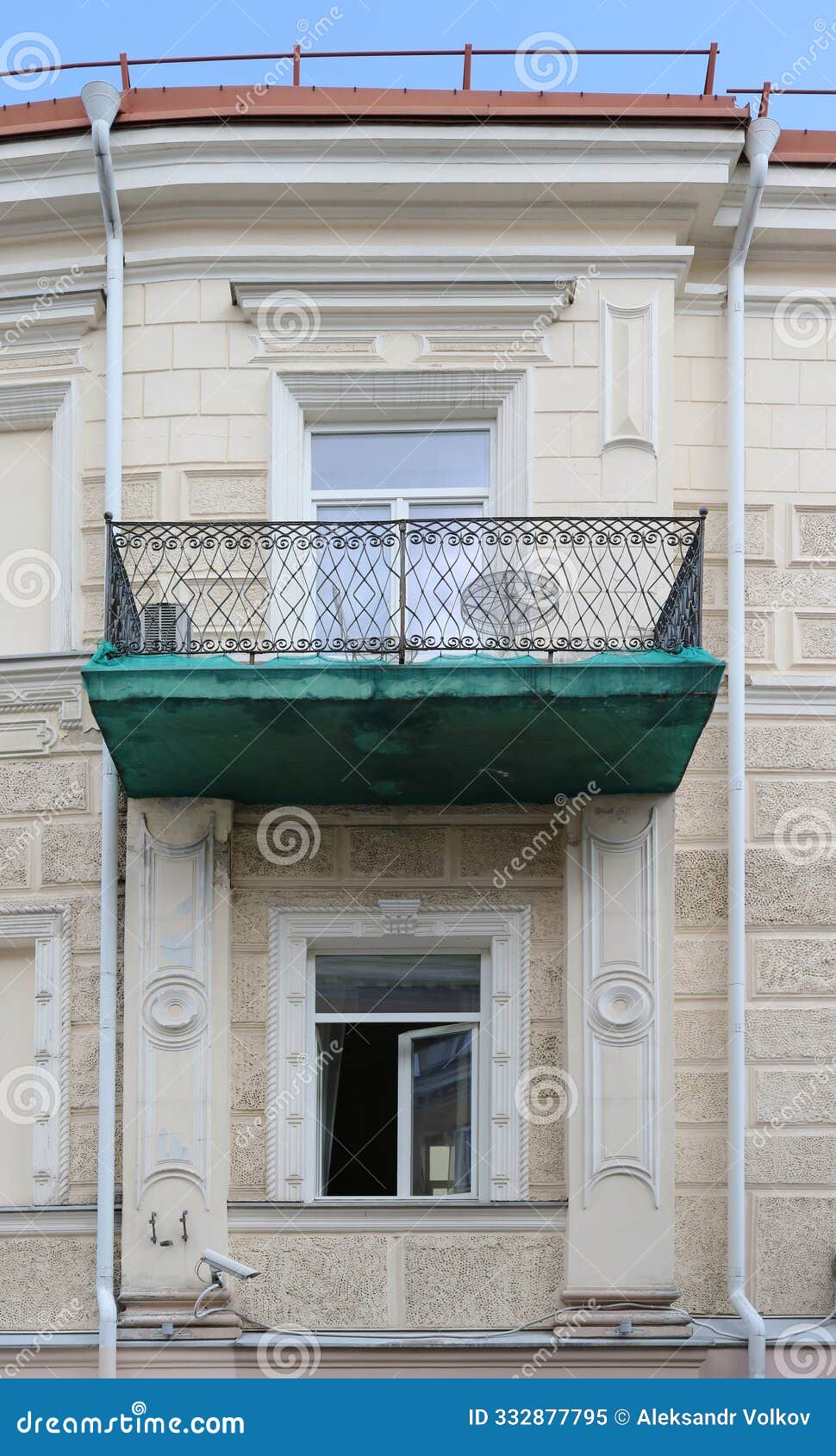 Restoration of a Balcony in an Old House with Stucco Decorations Stock ...