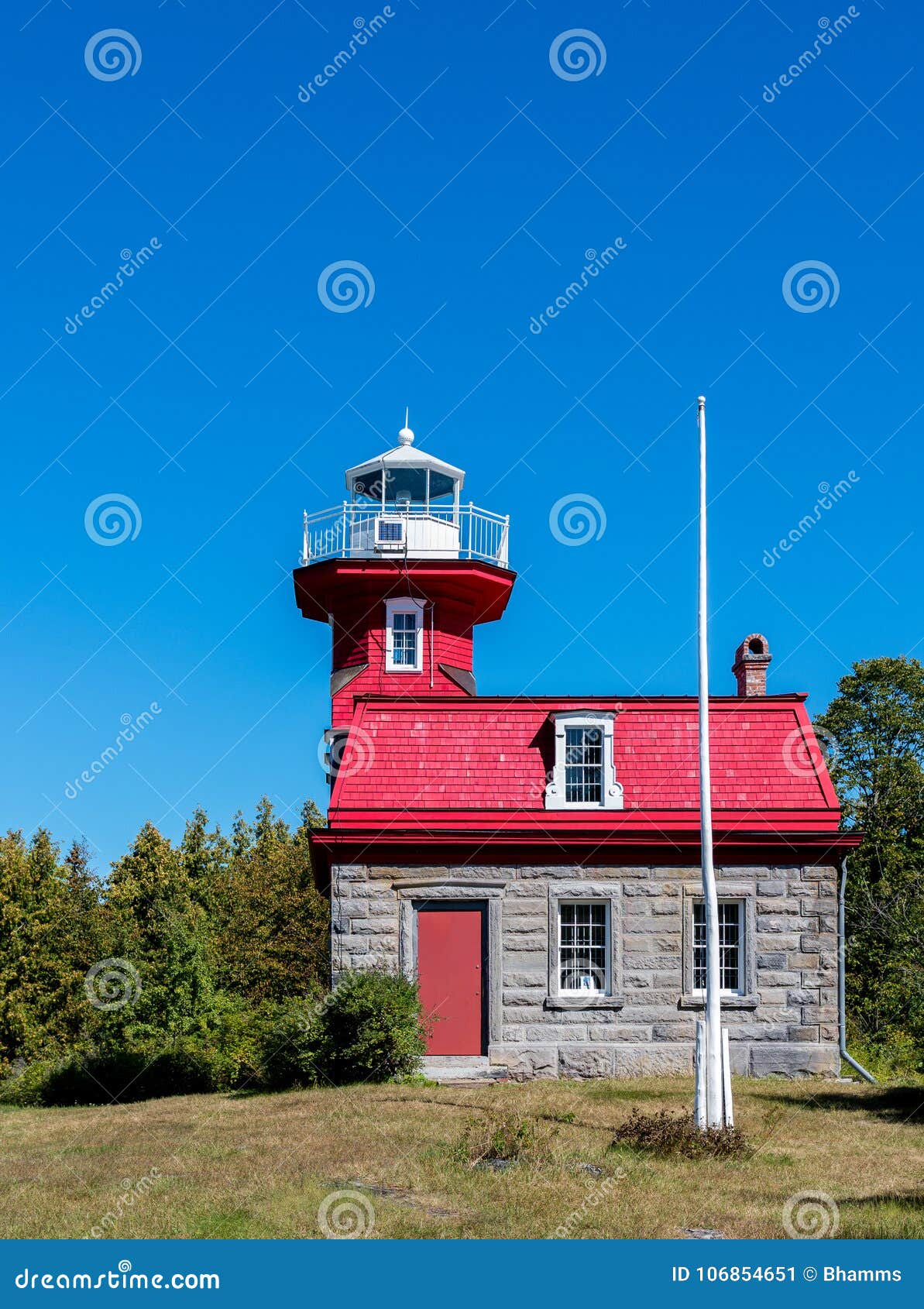 Bluff Point Lighthouse stock image. Image of stone, hiking - 106854651