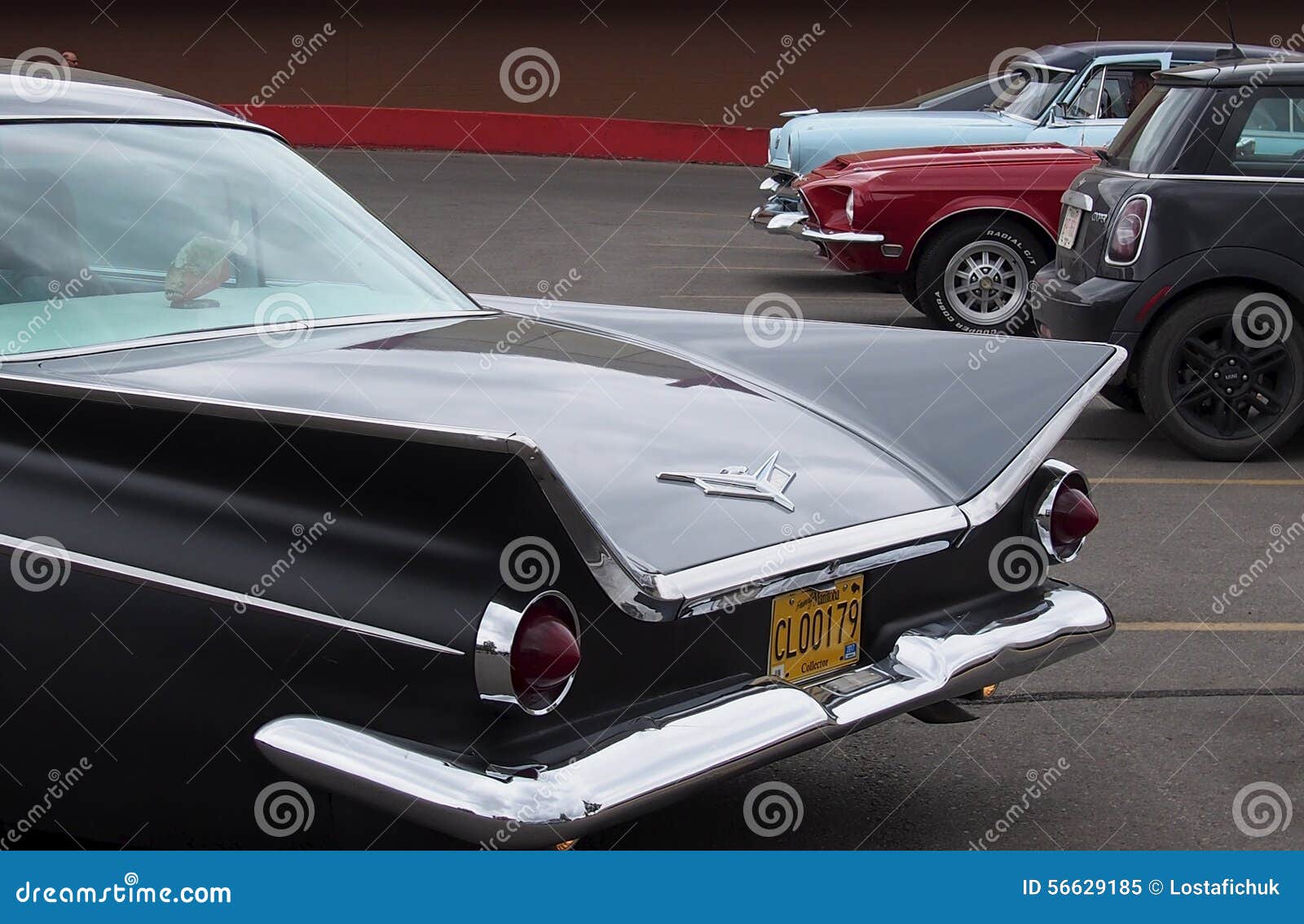 Restored Classic Vintage Vehicles Editorial Image - Image of hobby ...