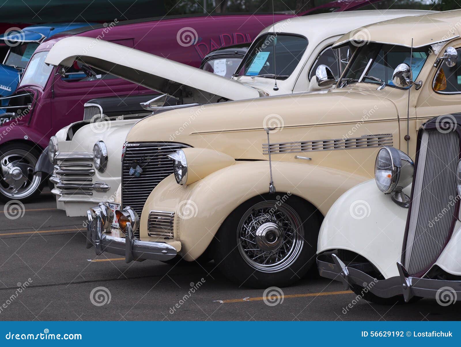 Restored Classic Vintage Vehicles Editorial Photography - Image of ...
