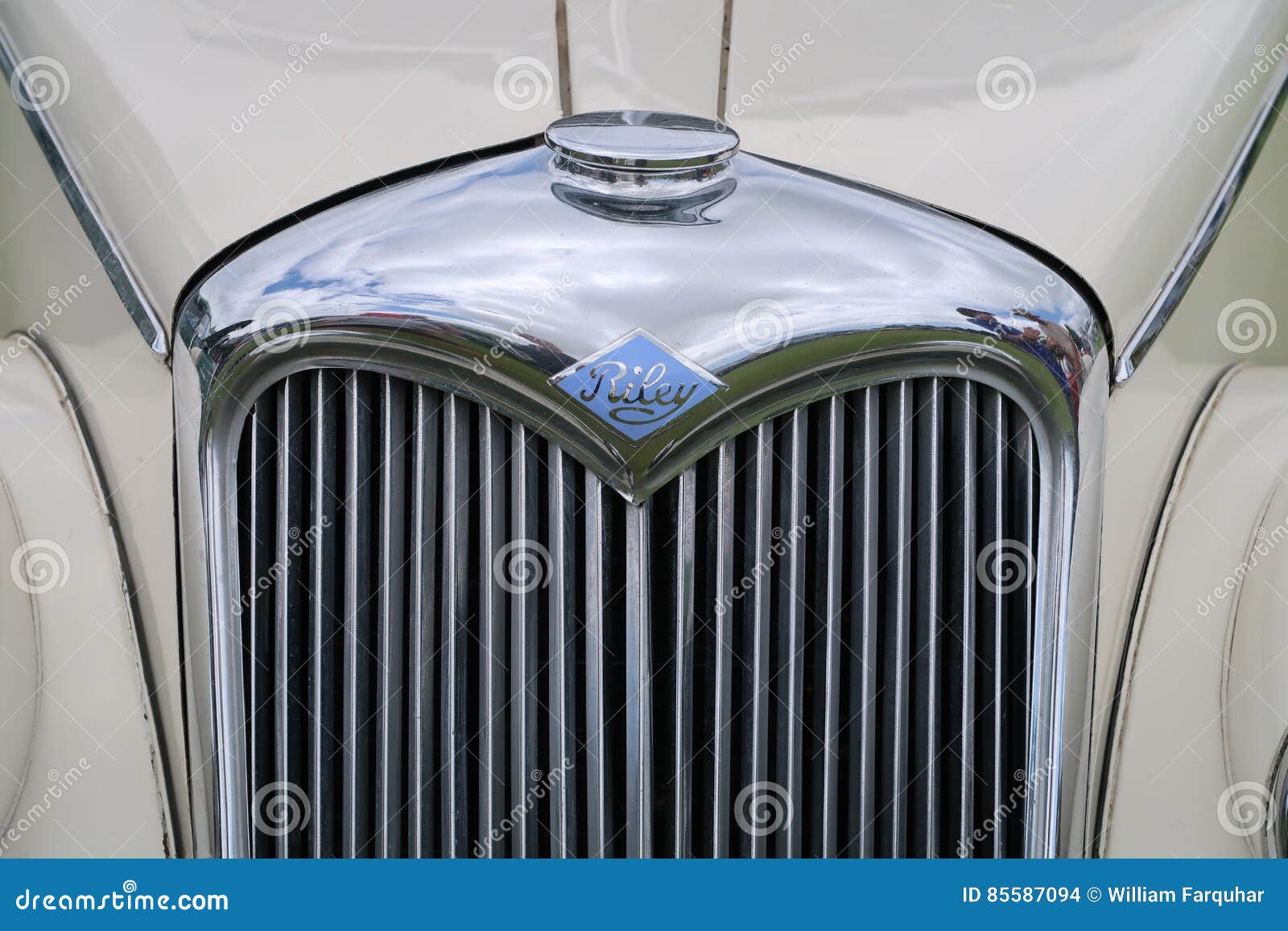 Restored Riley Front Grill and Badge Editorial Stock Image - Image of ...