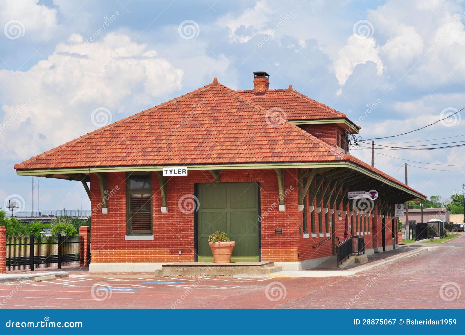 Restored Train Station in Tyler Texas Stock Image - Image of roof ...