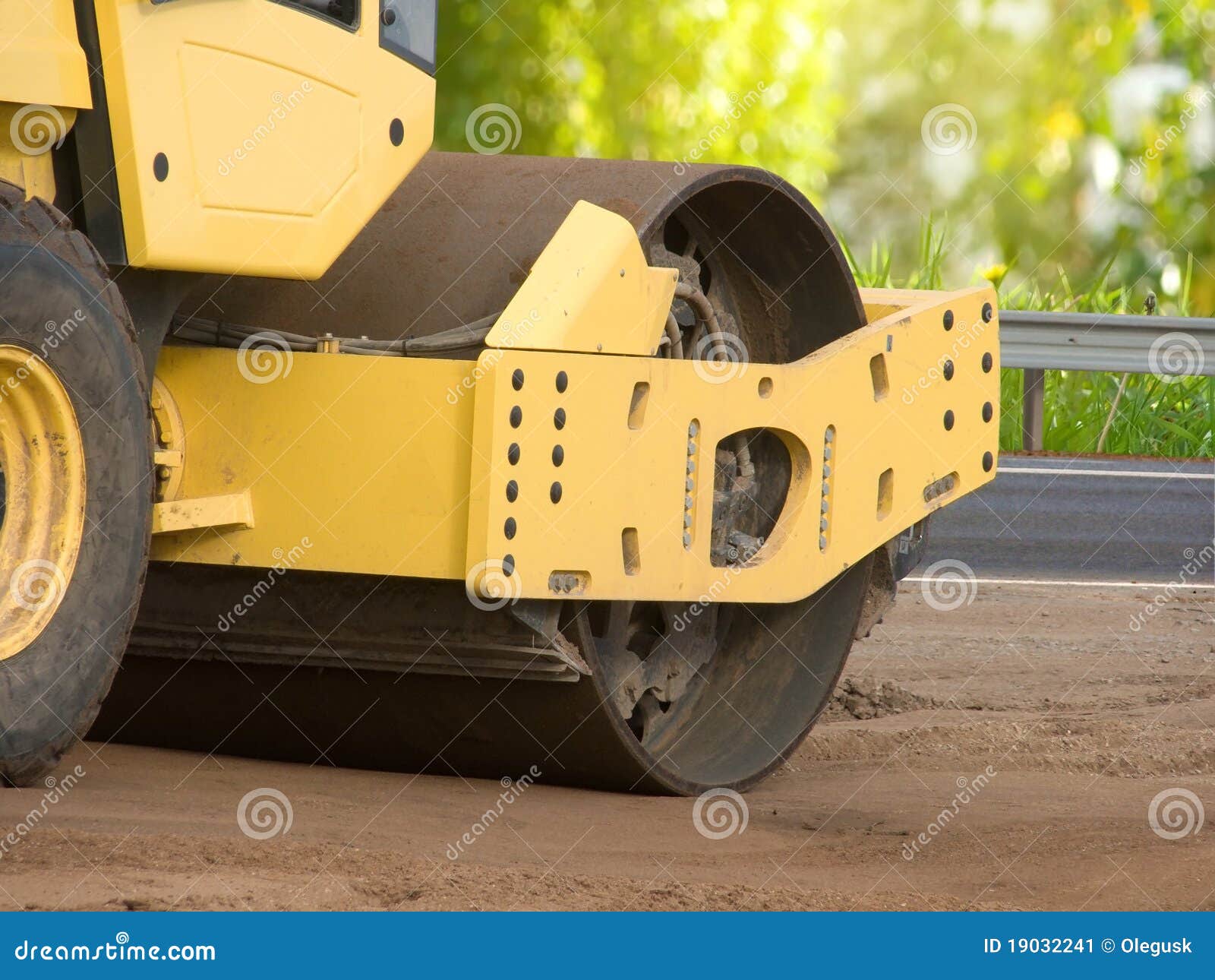 Resurfacing Road Wheel Movement Stock Image - Image of roadside ...