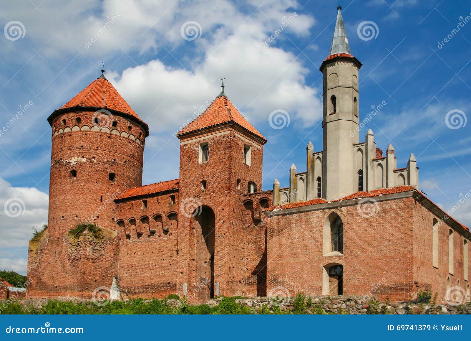 Reszel Castle editorial stock image. Image of cloudy - 69741379