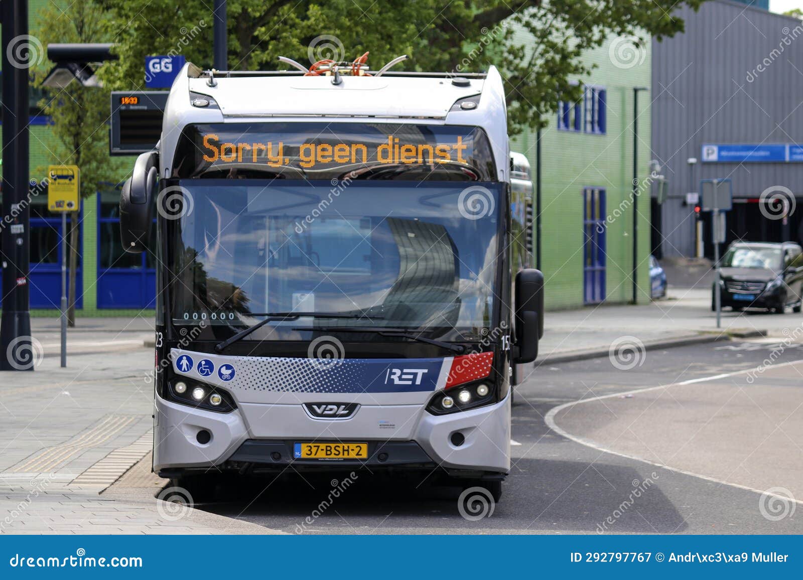 RET Buses Waiting for Passengers at Rotterdam Central Station Editorial ...