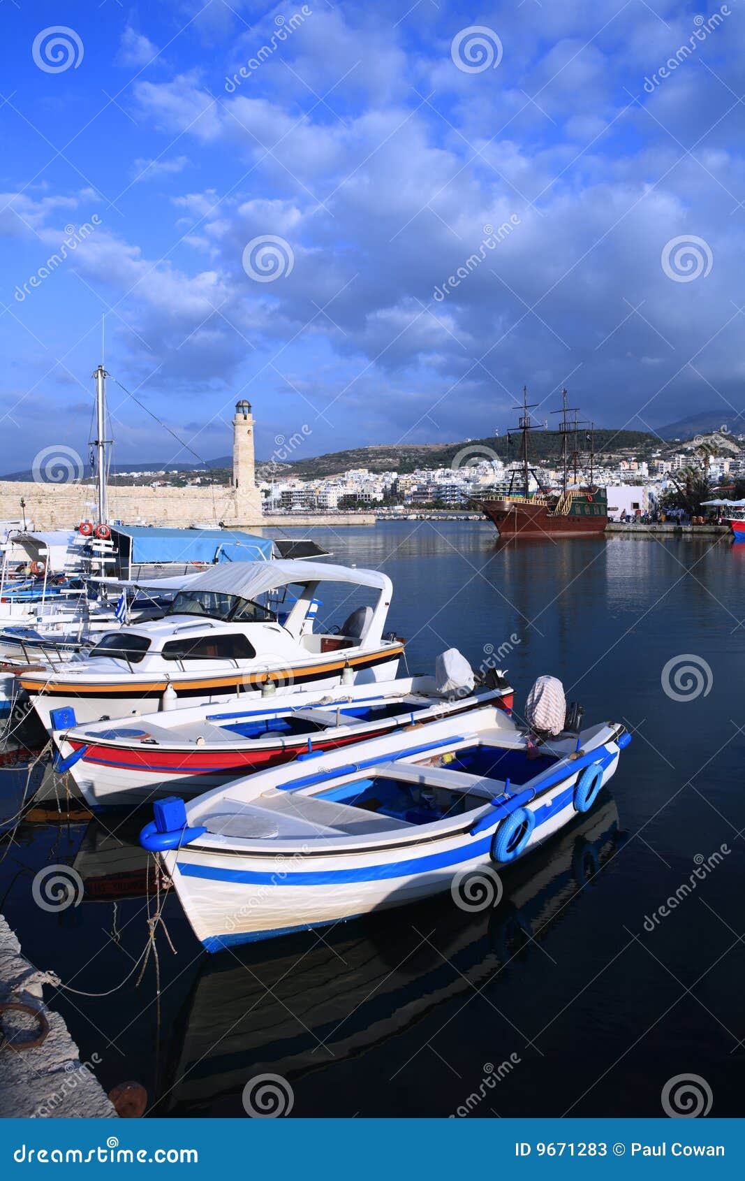Rethymon harbour in Crete stock image. Image of greece - 9671283