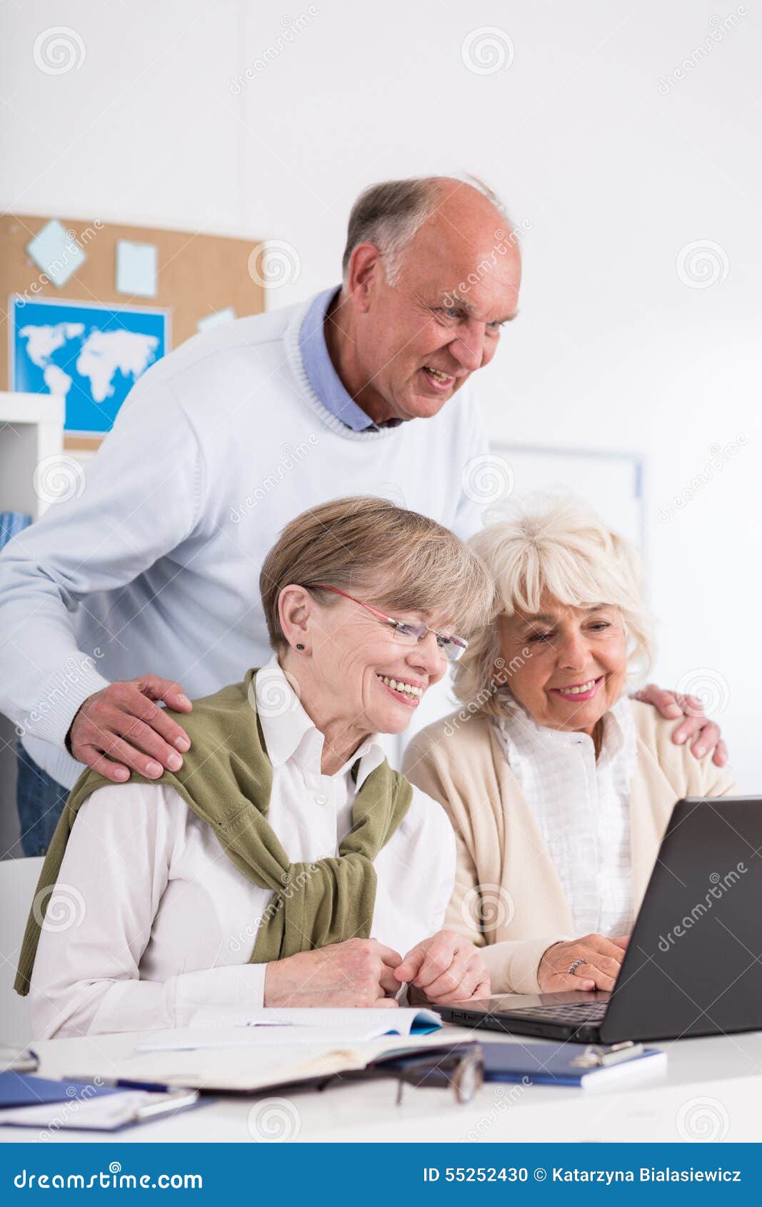 Retired People Using Laptop Stock Photo - Image of indoors, smile: 55252430