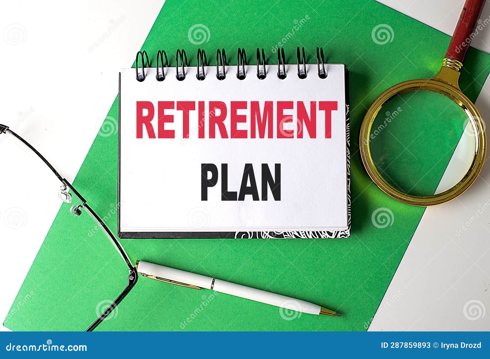 RETIREMENT PLAN Text on Notebook on Green Paper Stock Image - Image of ...