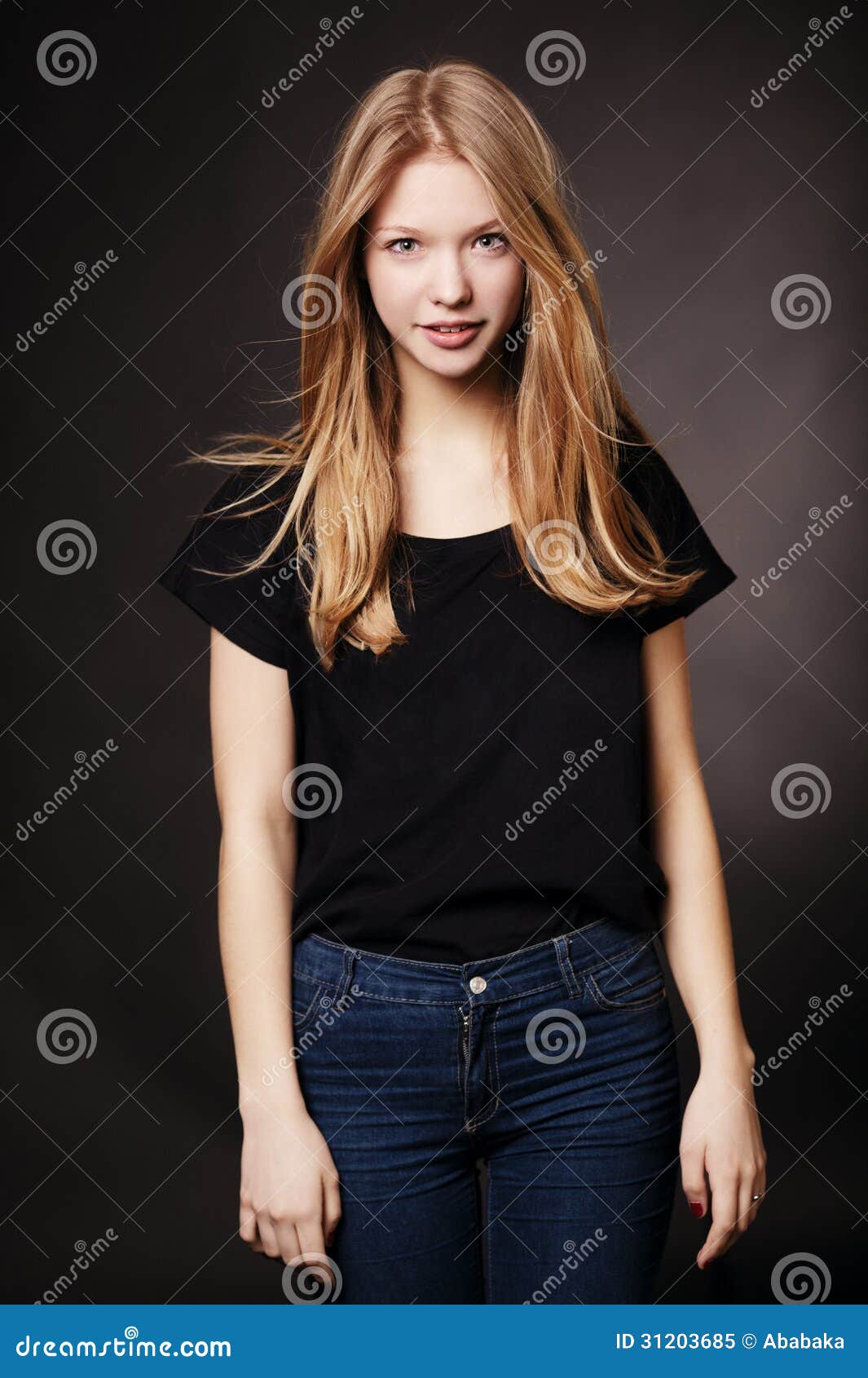 Retrato Adolescente Hermoso De La Muchacha Imagen De Archivo Imagen De Belleza Cierre 31203685