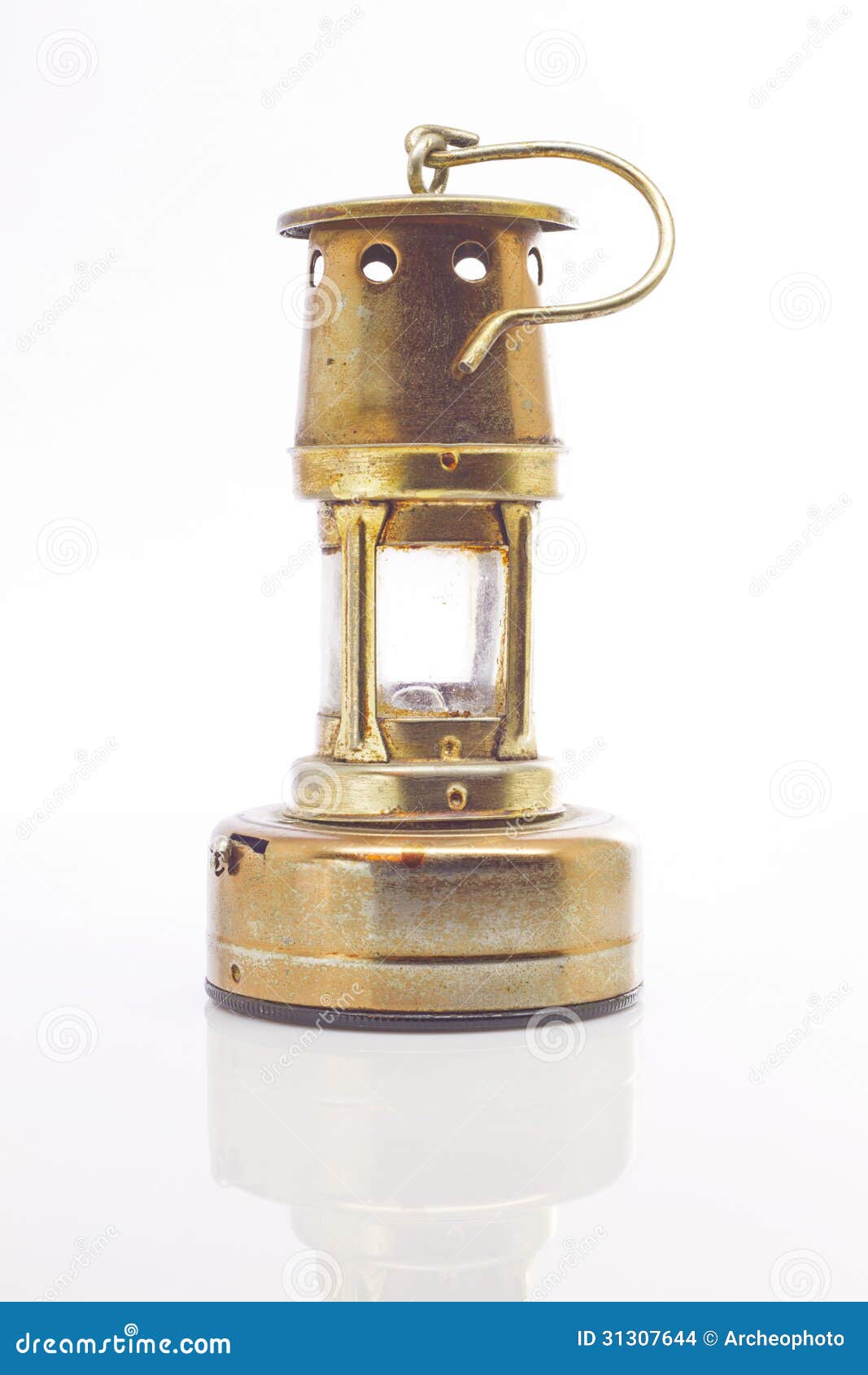 Retrato Antiguo De La Linterna Foto de archivo - Imagen de linterna ...