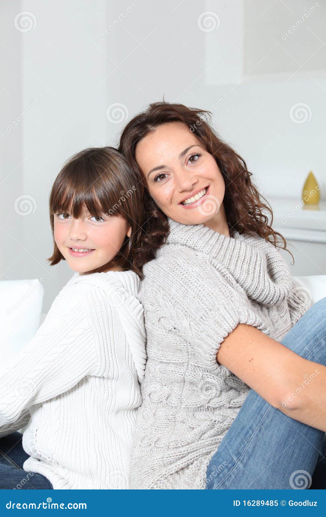 Retrato Da Matriz E Da Filha Imagem de Stock - Imagem de matriz, sorrir ...