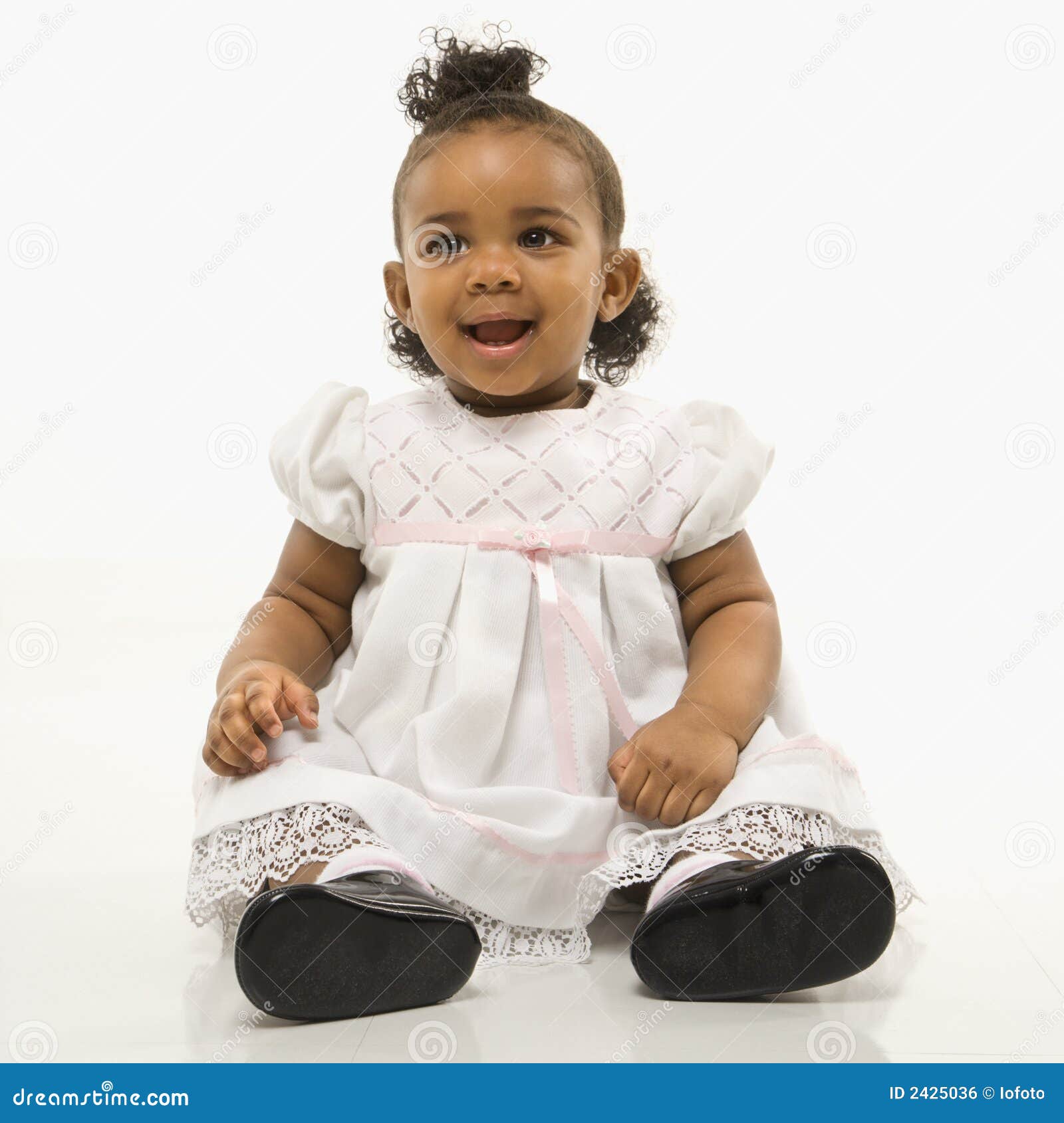 Retrato Da Menina Infantil. Foto de Stock - Imagem de fotografia ...