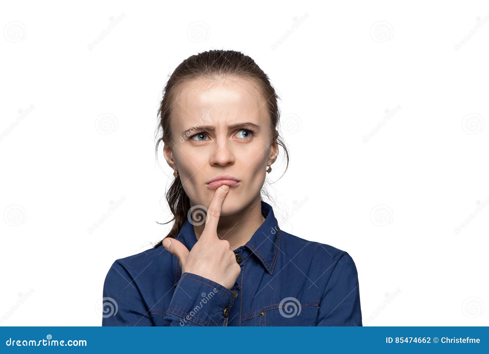 Retrato De Dudar a La Muchacha Foto de archivo - Imagen de mujer ...