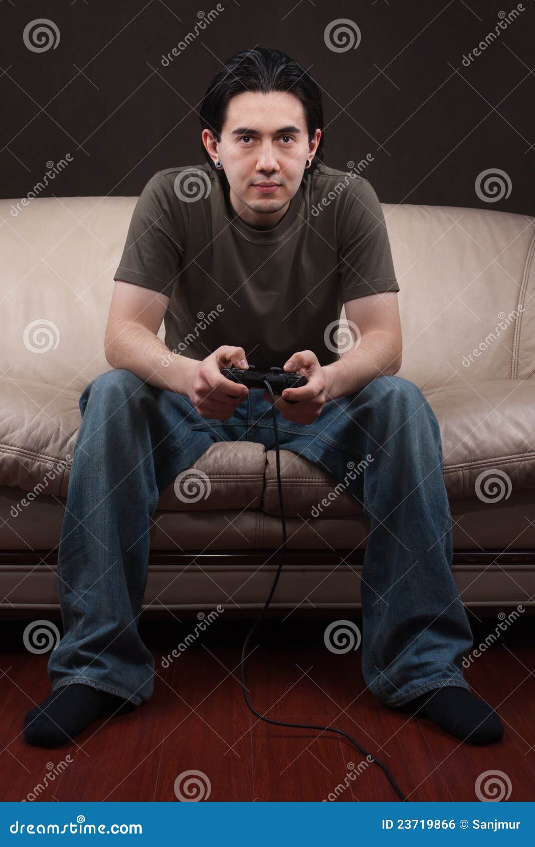 Retrato de um gamer foto de stock. Imagem de excitamento - 23719866