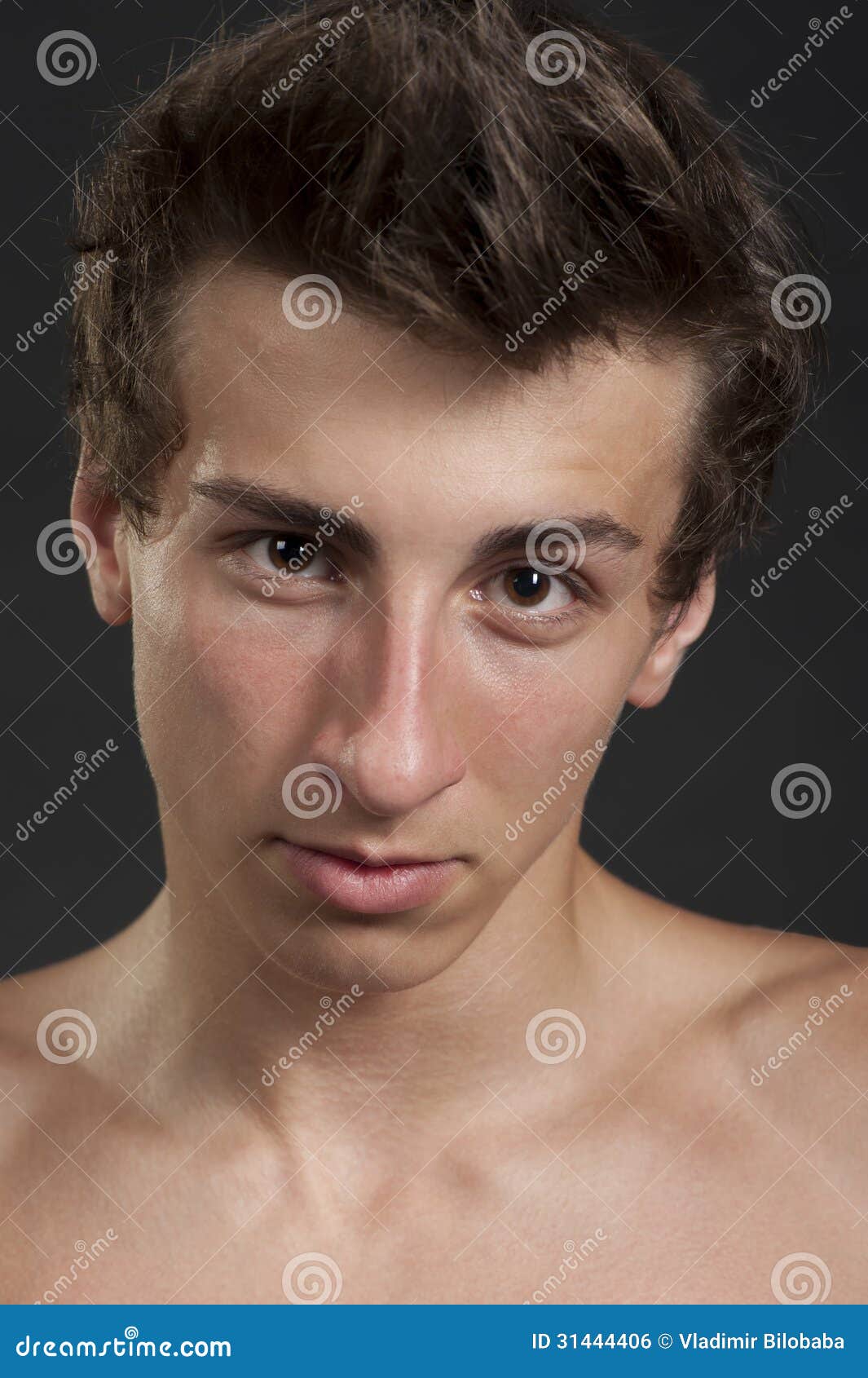 Retrato De Un Individuo Joven Foto de archivo - Imagen de mente ...