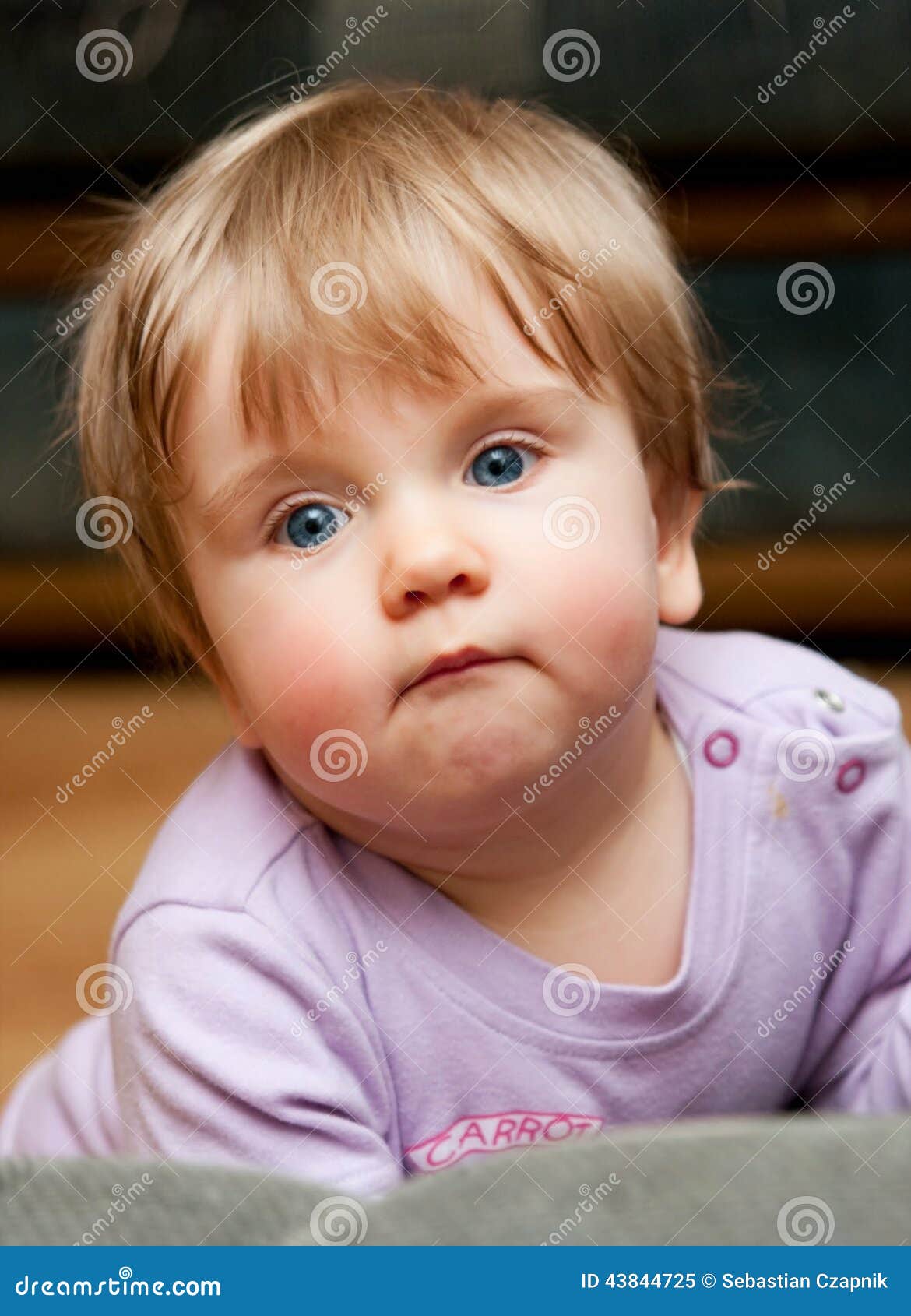 Retrato del bebé imagen de archivo. Imagen de retrato - 43844725