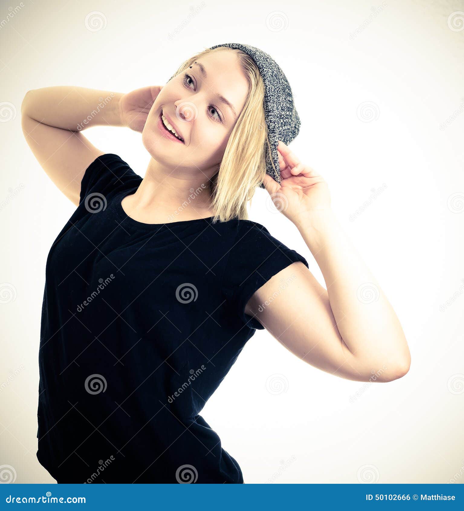 Retrato Feliz De La Muchacha Foto de archivo - Imagen de mirando, cara ...