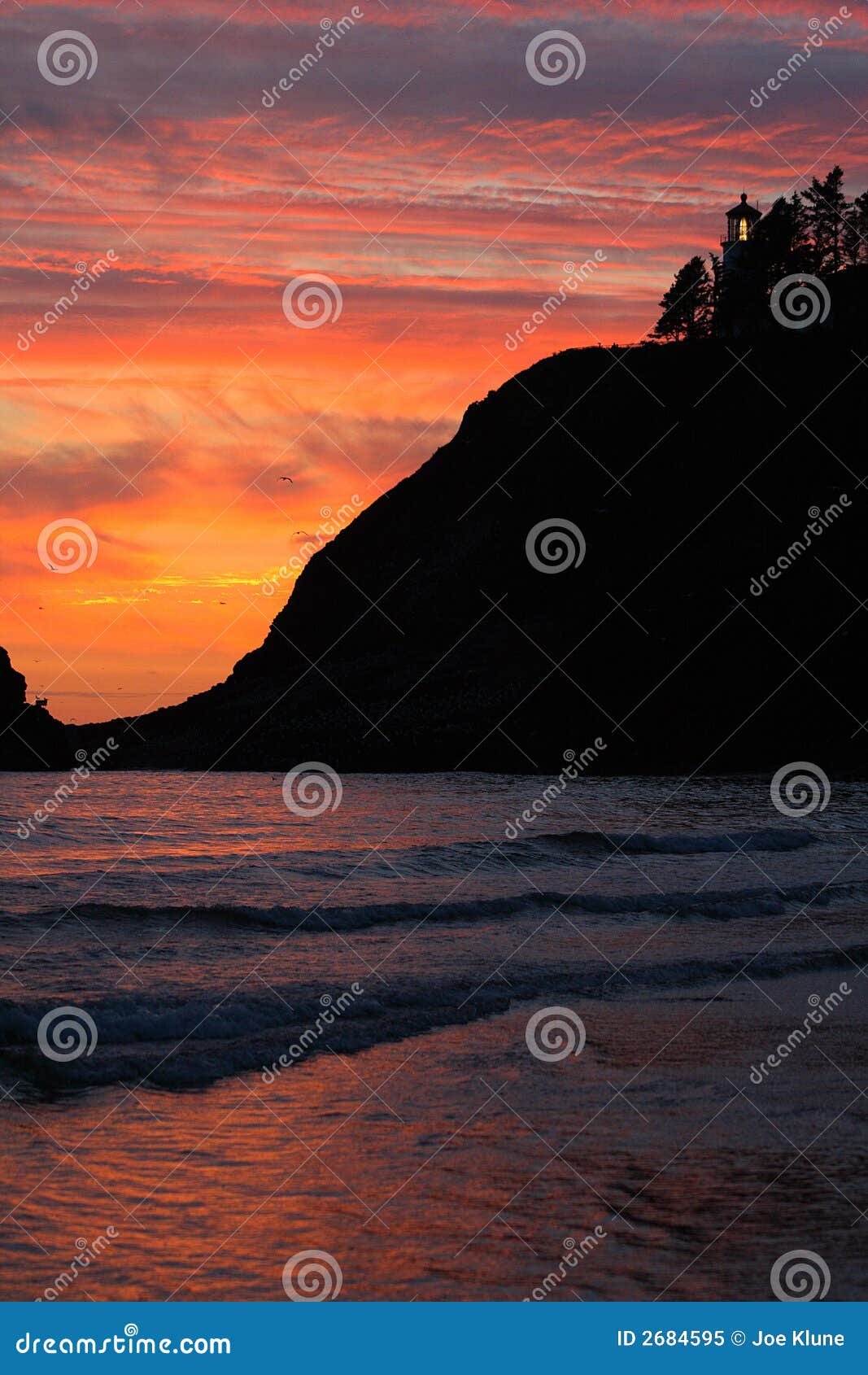 Retratos De La Costa De Oregon Imagen de archivo - Imagen de resaca ...