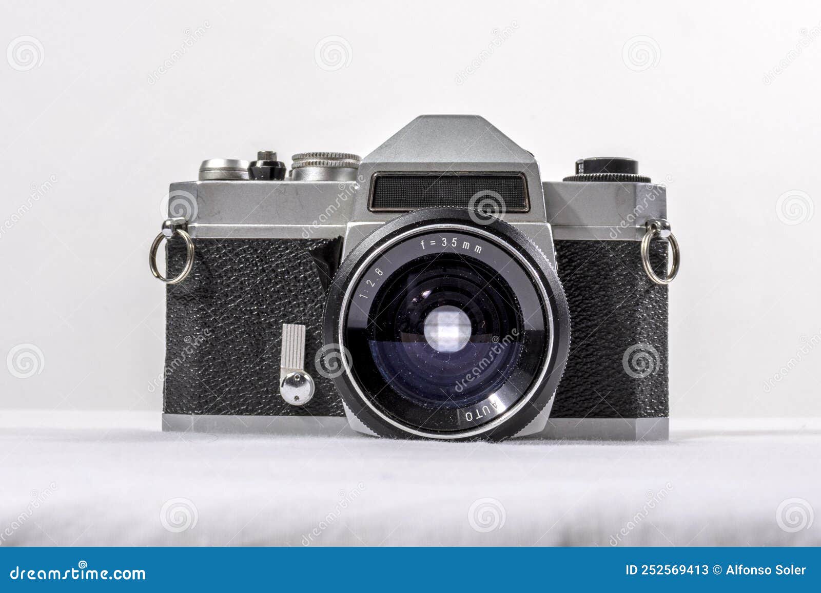 Retro Analog Camera. Front View Stock Image - Image of optical, lens ...