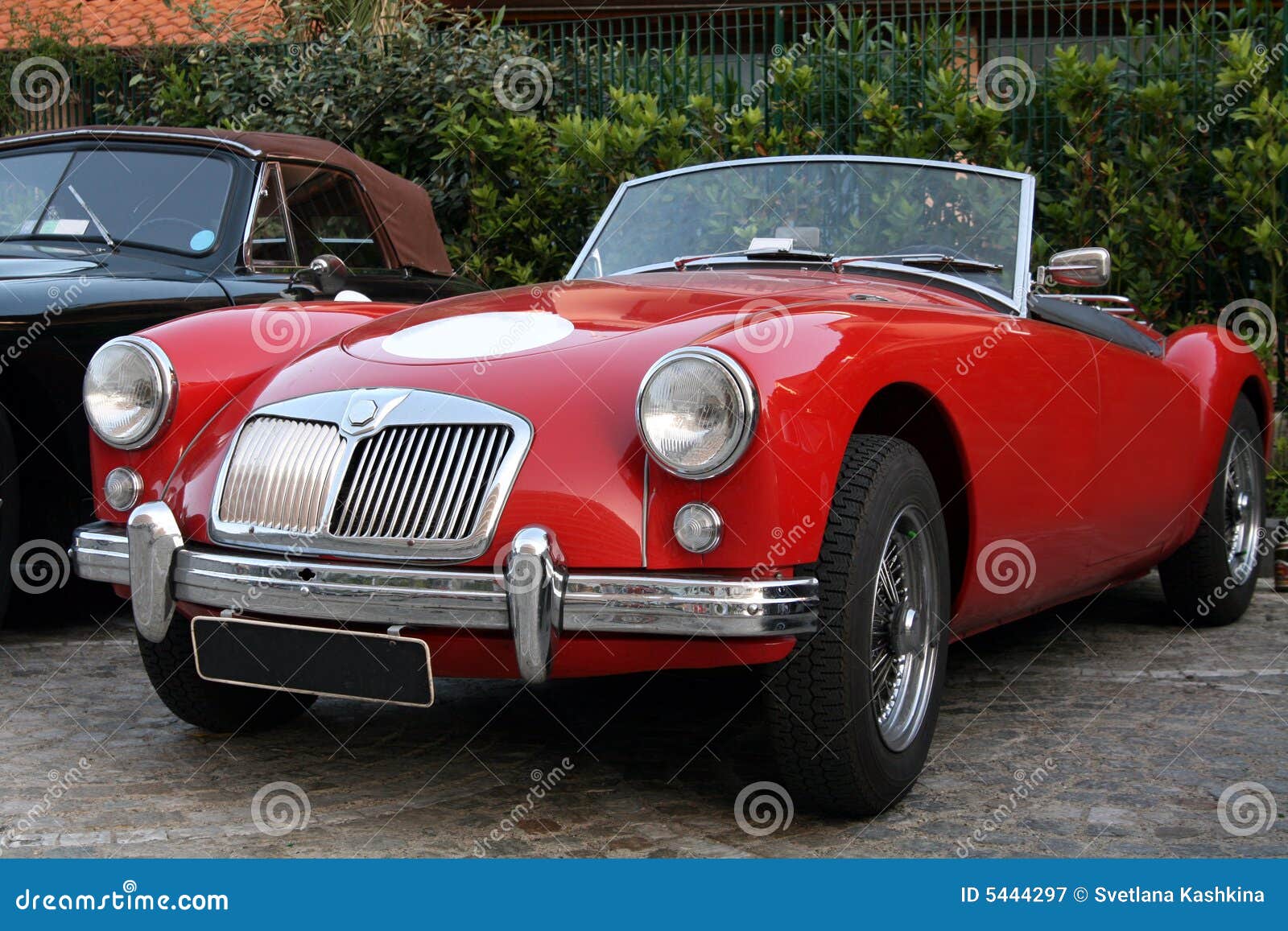 Retro- Auto stockbild. Bild von montieren, sport, auto - 5444297