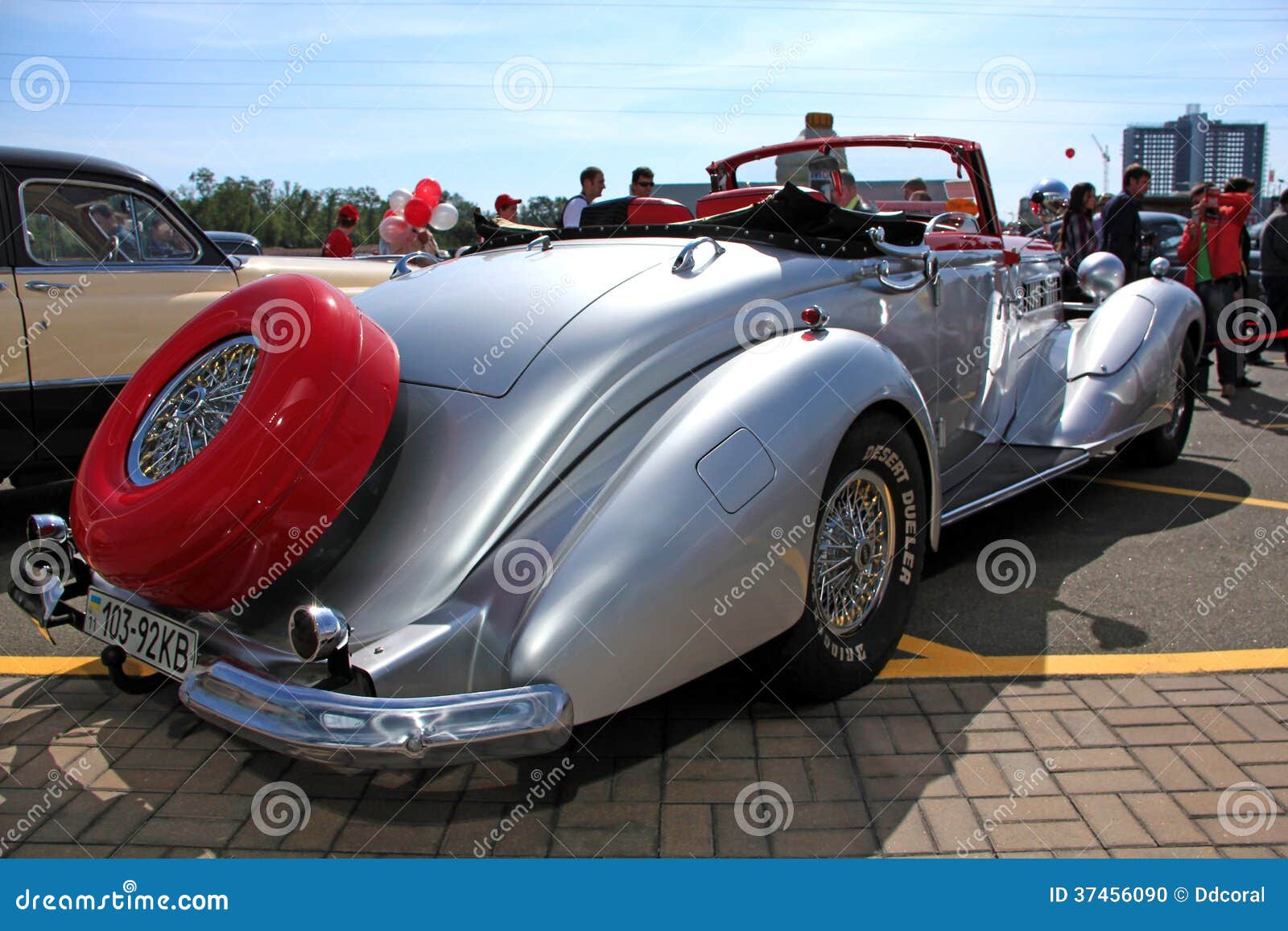 Retro auto show. AUDI editorial image. Image of presentation - 37456090