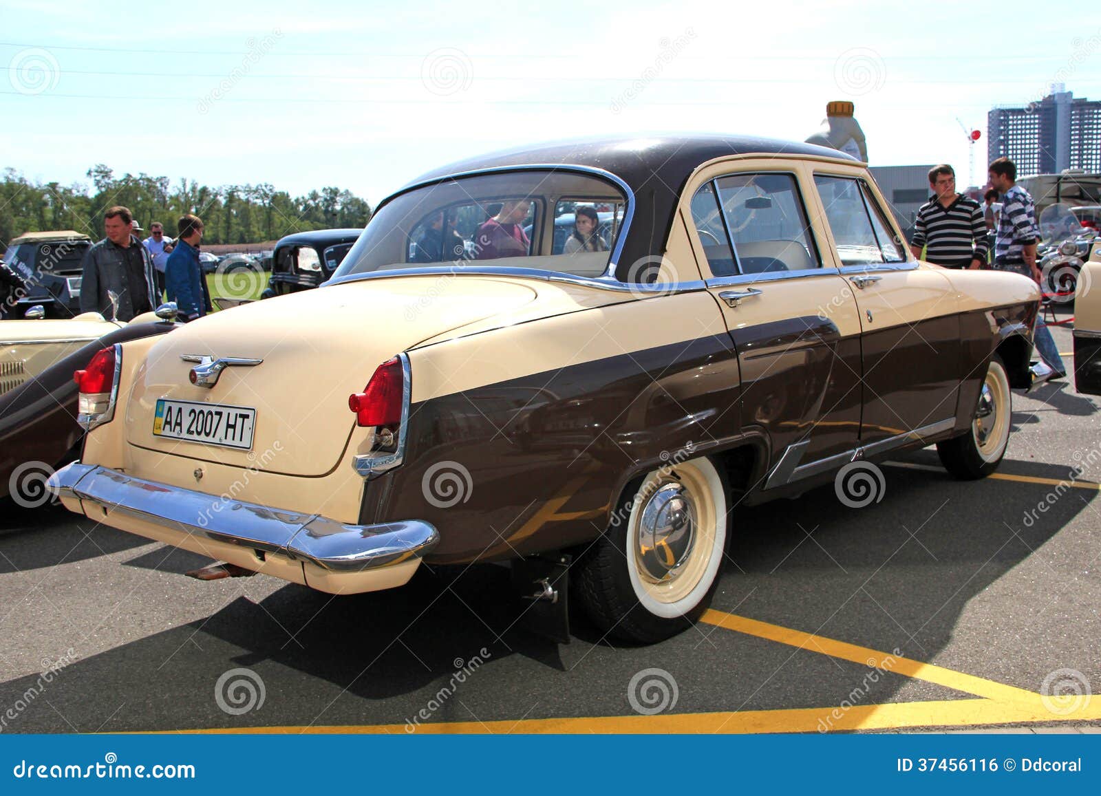Retro Auto Show. GAZ Volga (Soviet-made Automobile Editorial Photo ...