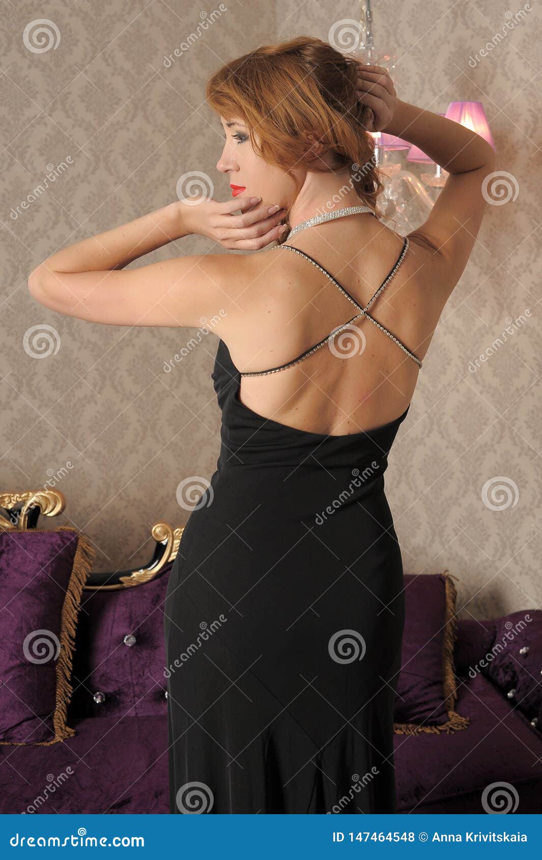 Retro Brunette With Red Lips Hollywood Makeup Fashion Jewelry Wavy