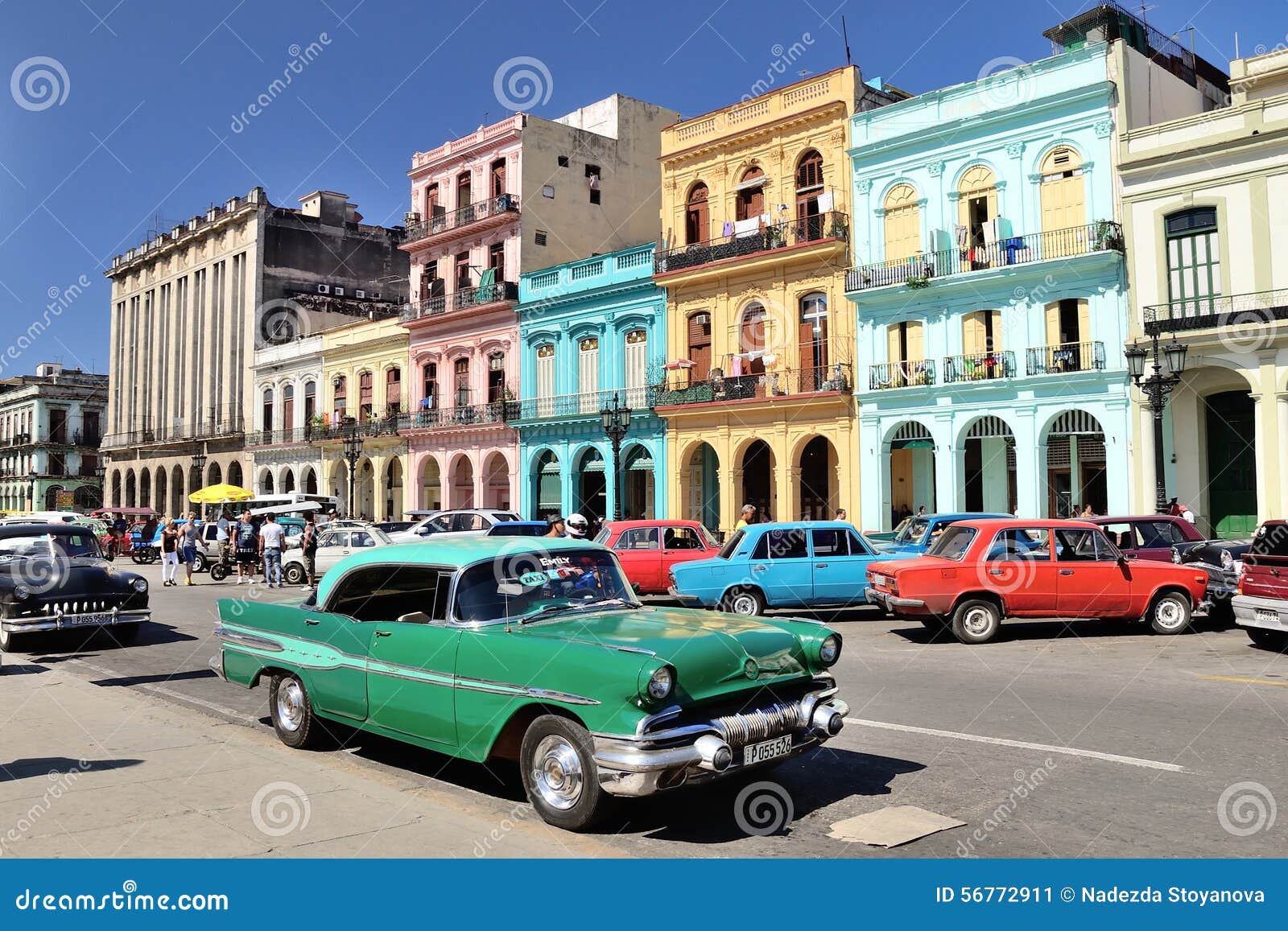 Retro car in Havana, Cuba. editorial photo. Image of architecture ...