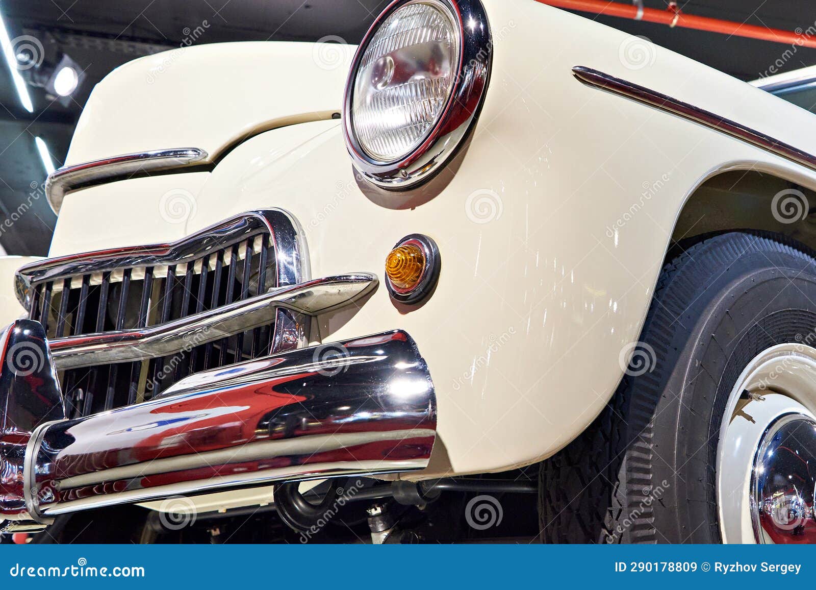 Retro car headlights stock image. Image of speed, headlamp - 290178809