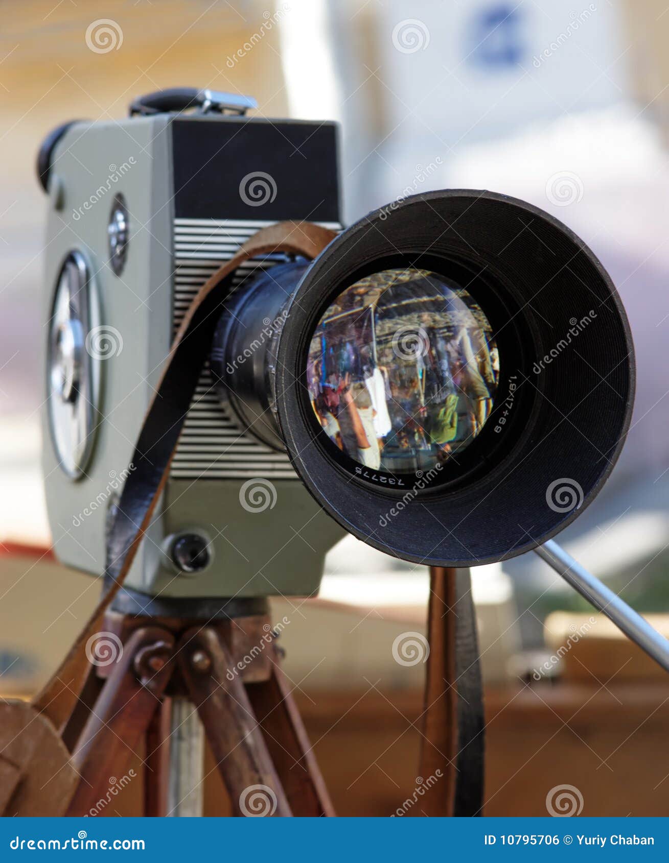 Retro filmcamera stock foto. Image of media, filmmaker - 10795706