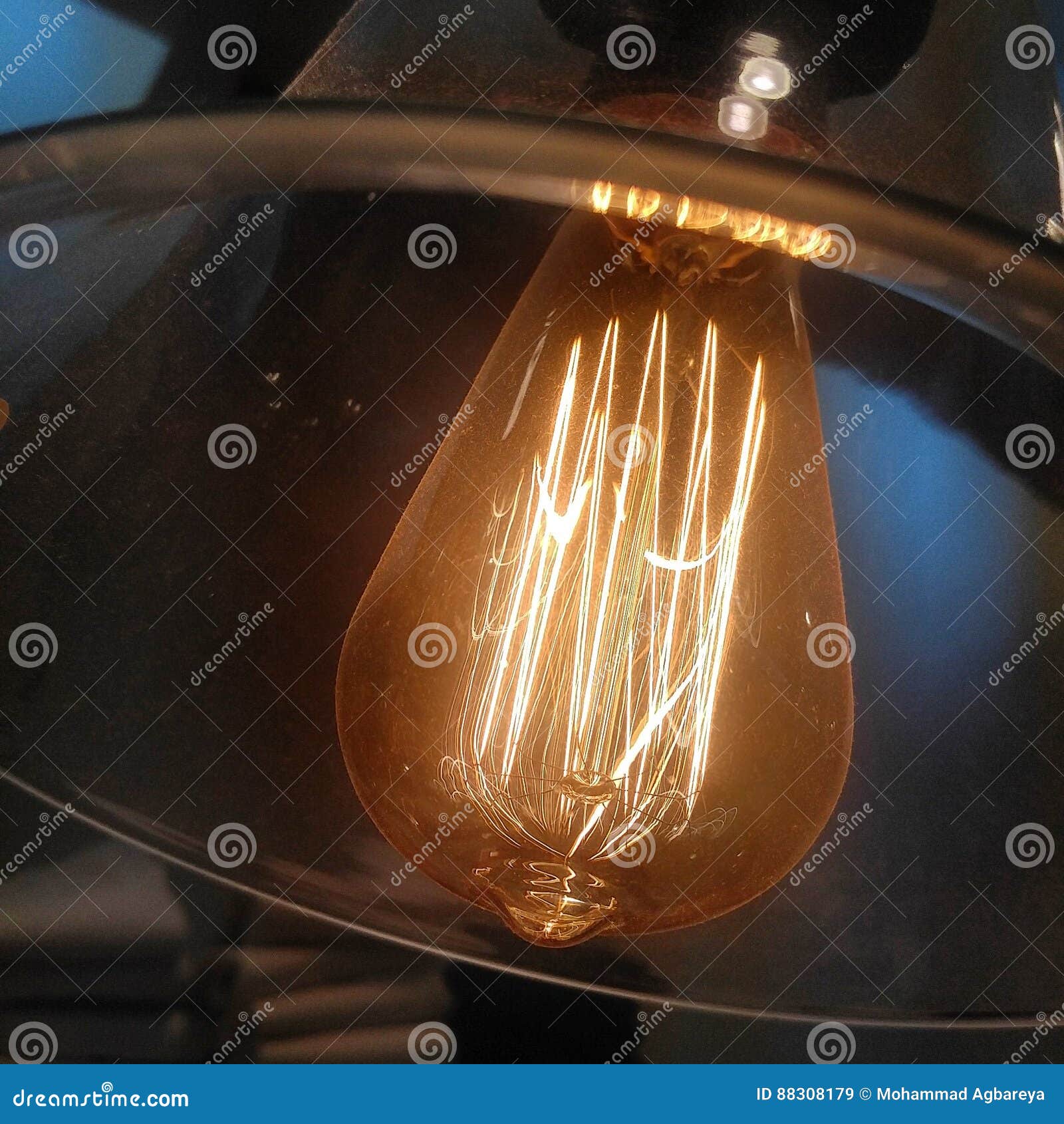 Retro lamp stock image. Image of lamp, retro, gold, light - 88308179