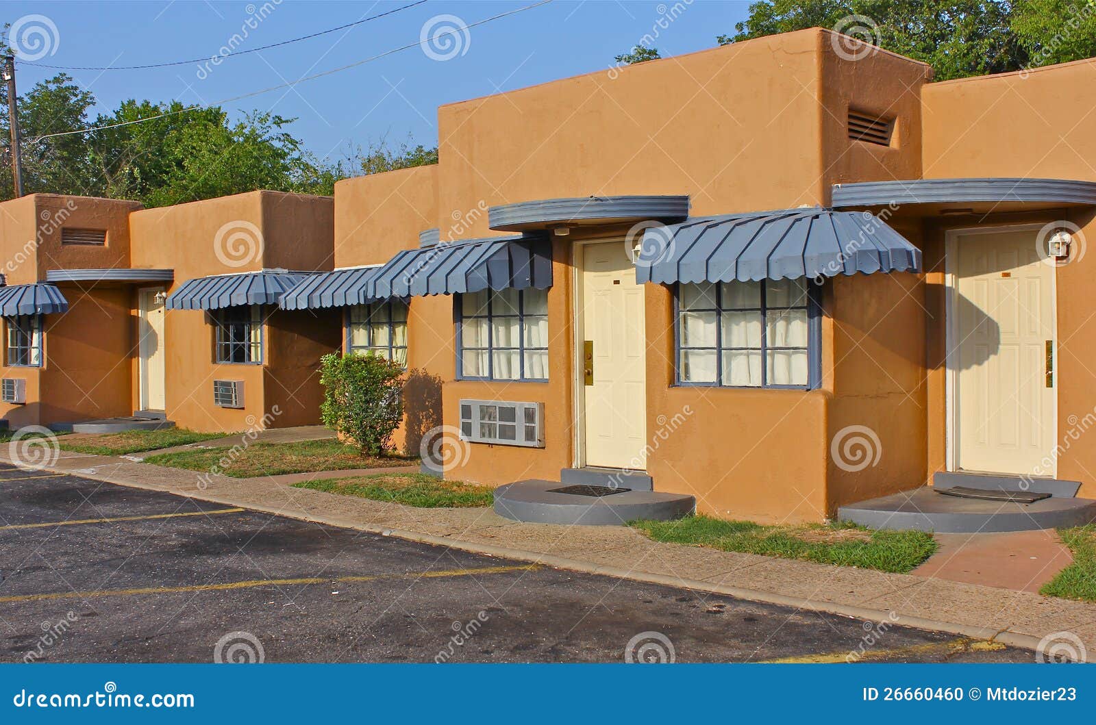 Retro Motel stock photo. Image of accommodations, tourist - 26660460