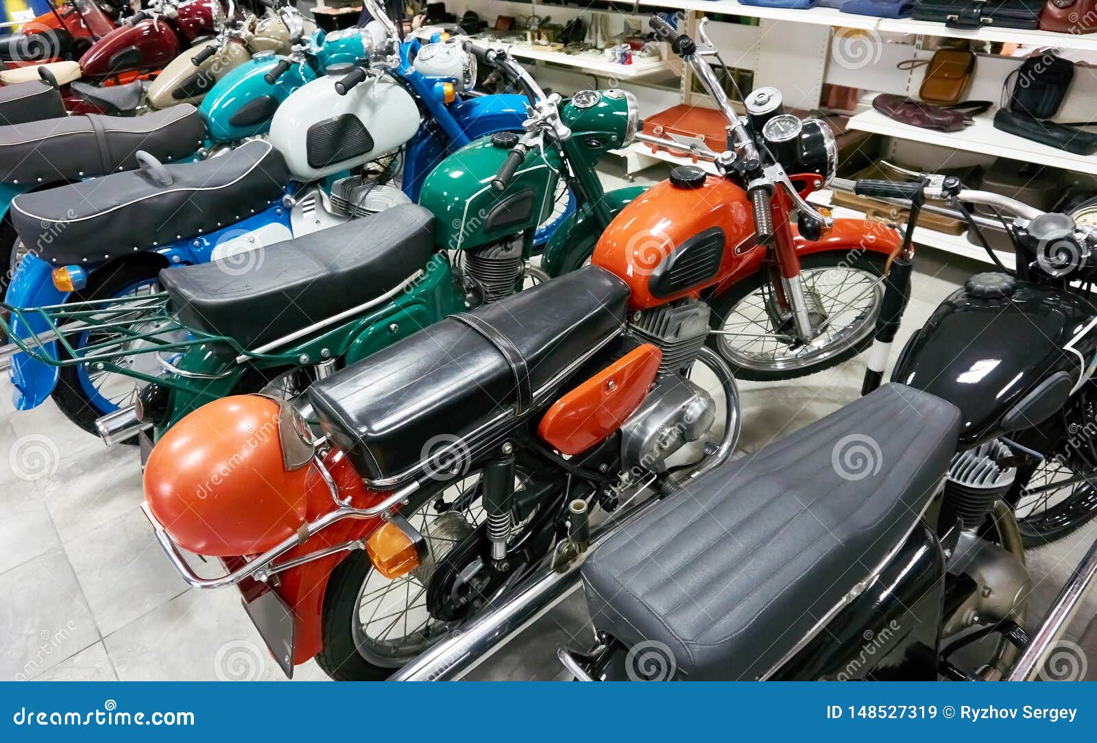 Retro motorcycles in store stock image. Image of speed - 148527319