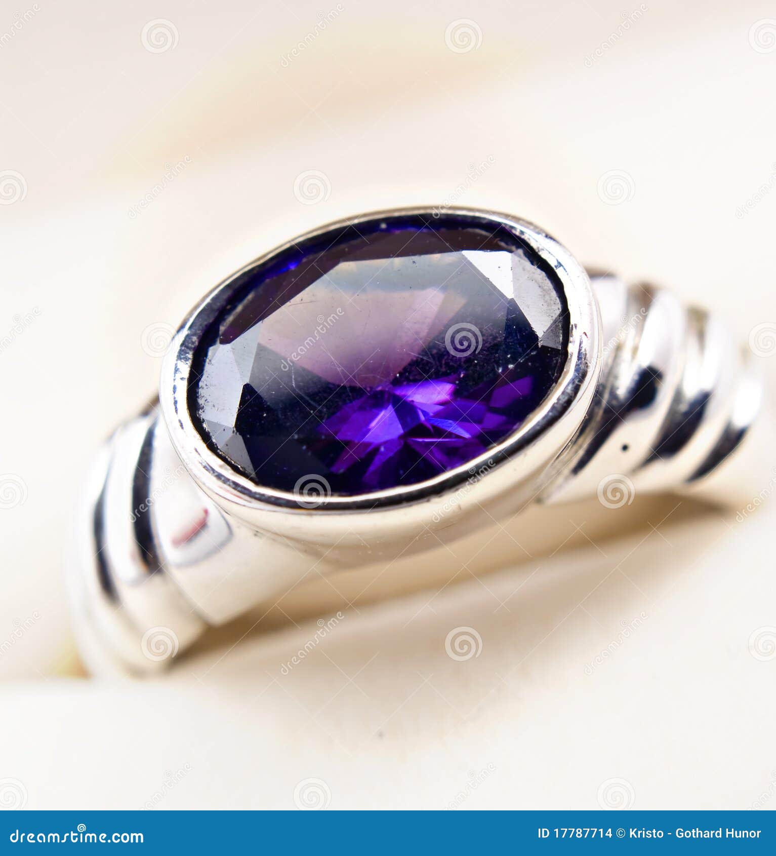 Retro old silver ring stock photo. Image of signet, jewel - 17787714