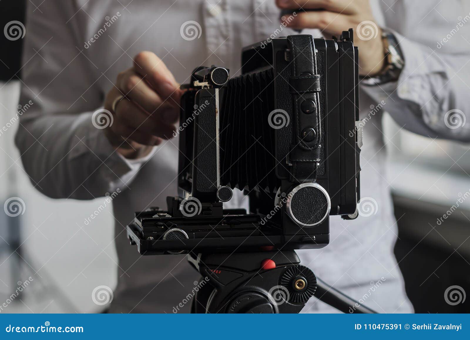 Retro Photographer Using Old Camera Stock Image - Image of pretty ...