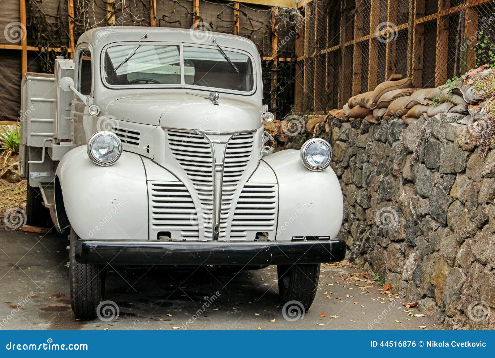 Retro pickup truck stock photo. Image of transport, reviews - 44516876