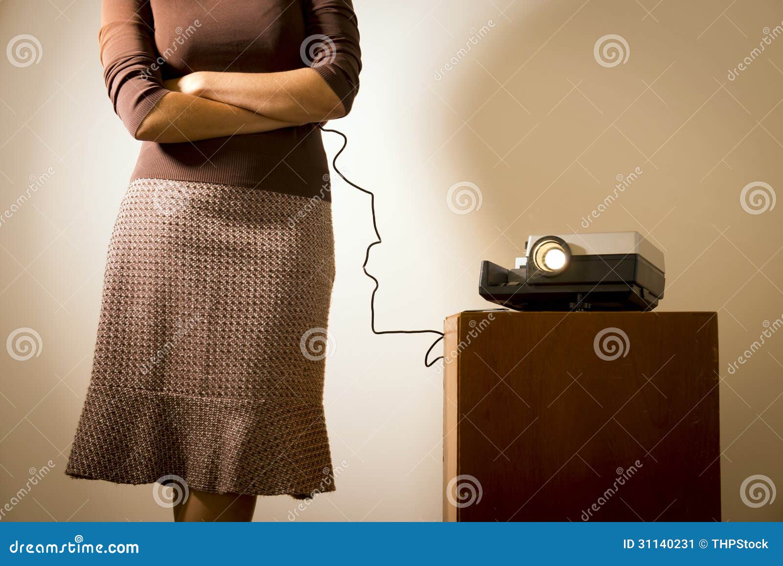 Retro Slide Projector Woman Stock Image - Image of shine, projectionist ...