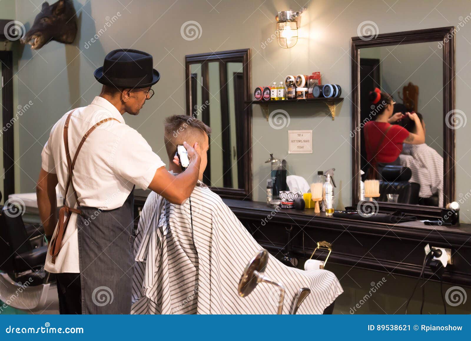 Retro stile Barber Shop fotografia editoriale. Immagine di auckland ...